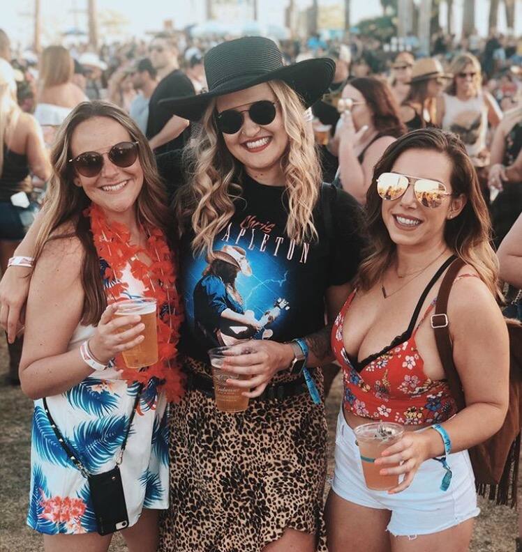 Le festival country Lasso qui aura lieu cet été à Montréal dévoile ...