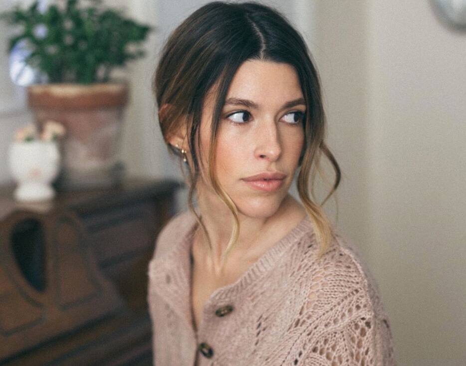 Marilou souligne ses 6 ans de sobriété avec un message inspirant | Clin ...