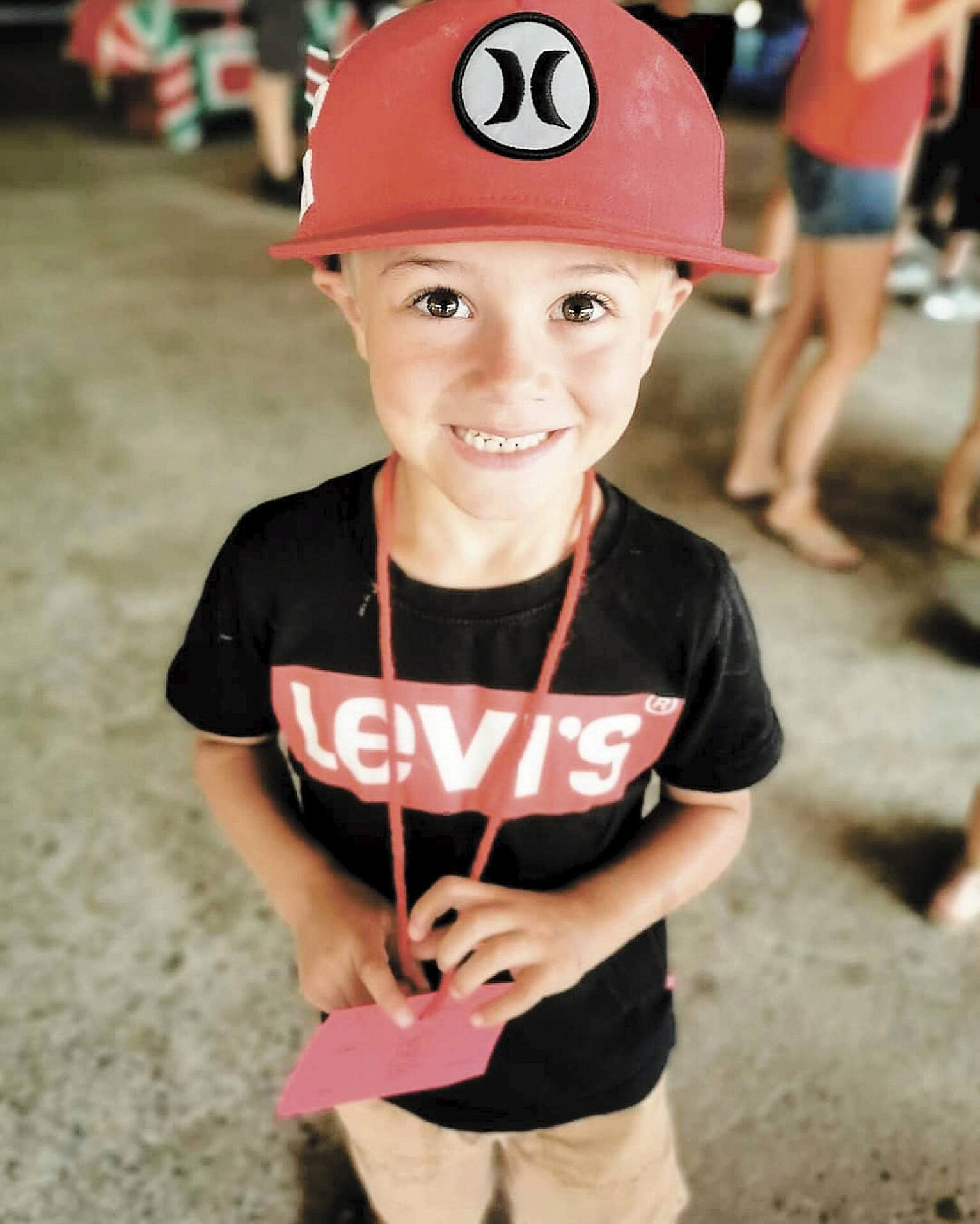 Écoles fermées : la mère d’un enfant décédé appelle à la vigilance | JDQ