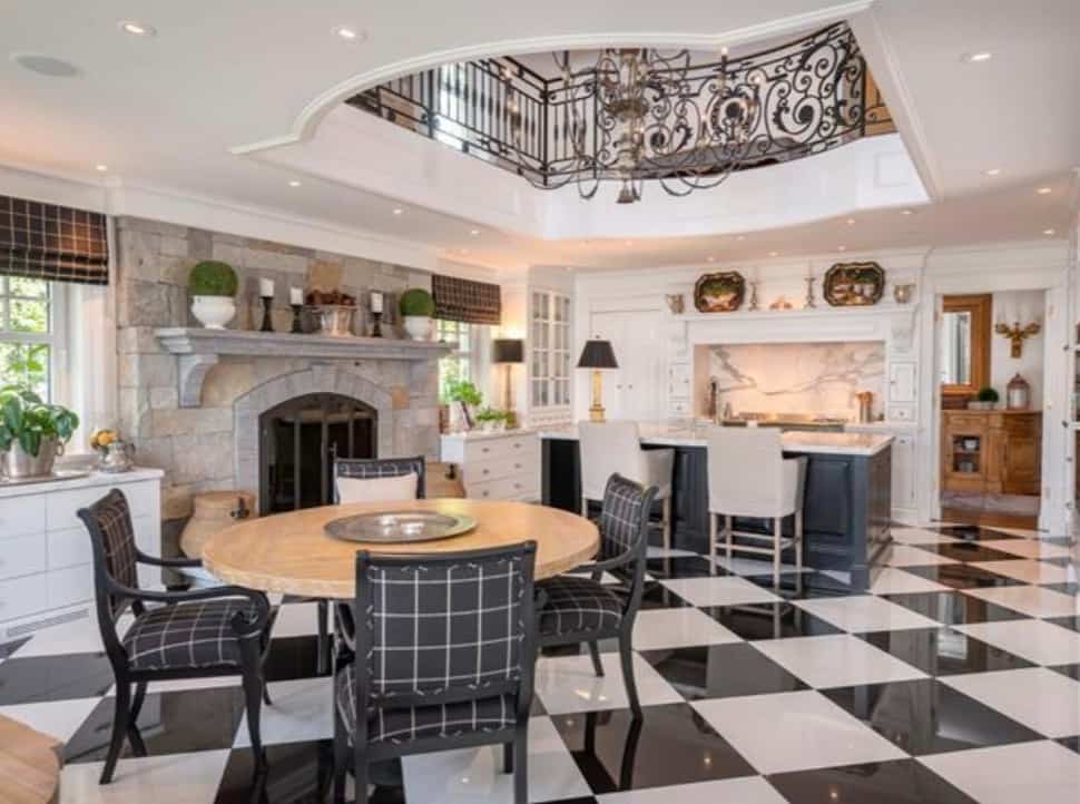 [EN IMAGES] 5 maisons pour les riches et célèbres au Québec | JDM