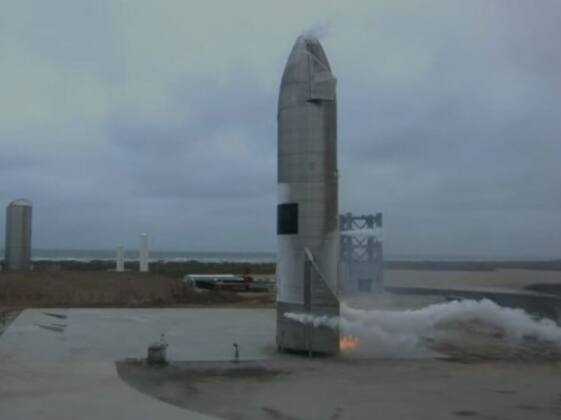 Après quatre explosions, la fusée Starship de SpaceX réussit son ...