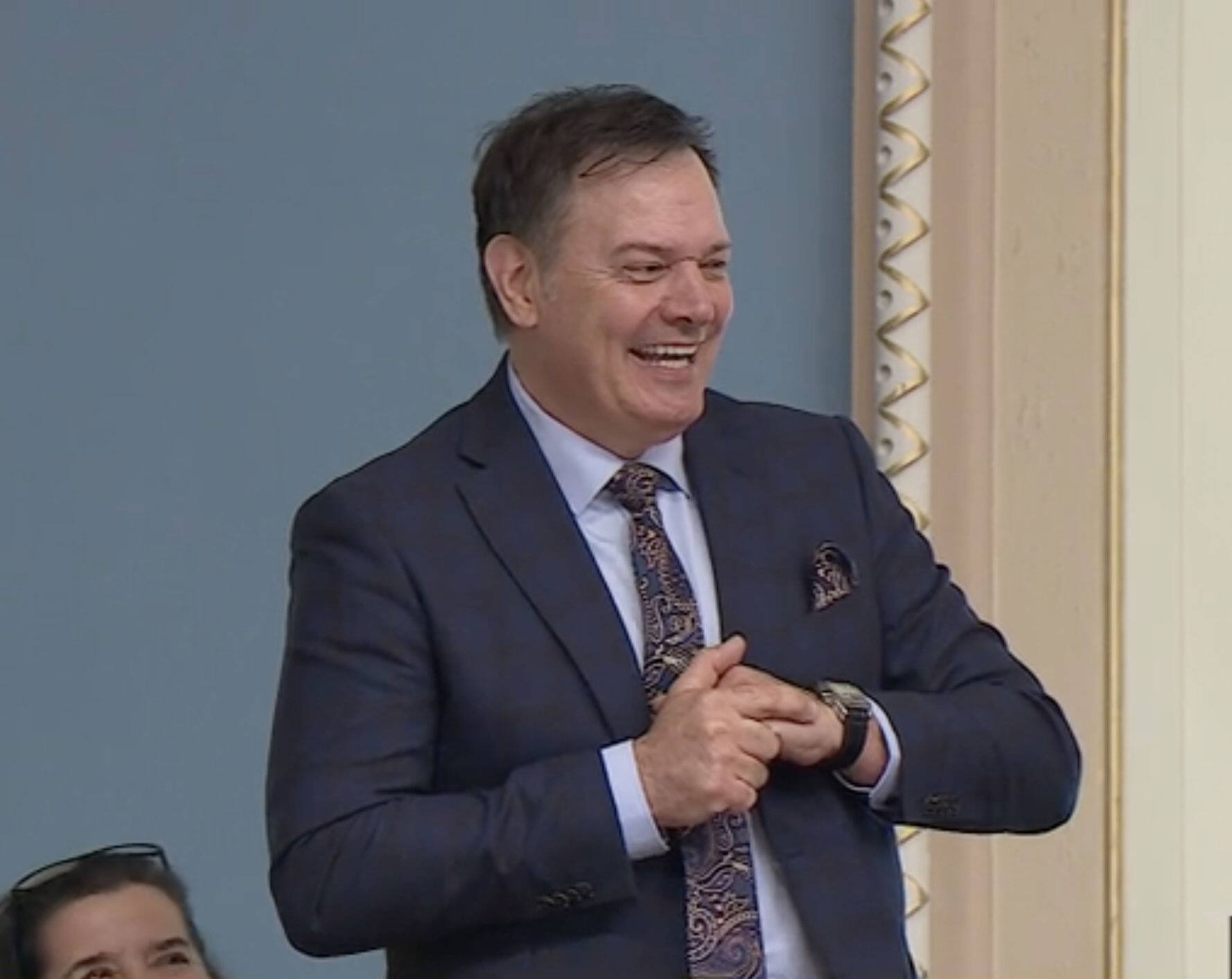 EN VIDÉO | Mario Pelchat chante dans le salon Bleu: le chanteur a été honoré pour ses 40 ans de ...