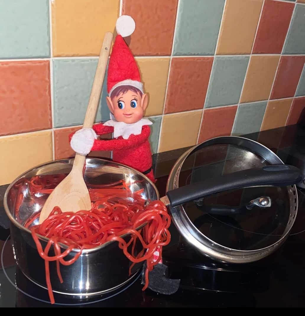 Lutin de Noël : 35 idées de tours à créer à la maison | Salut Bonjour