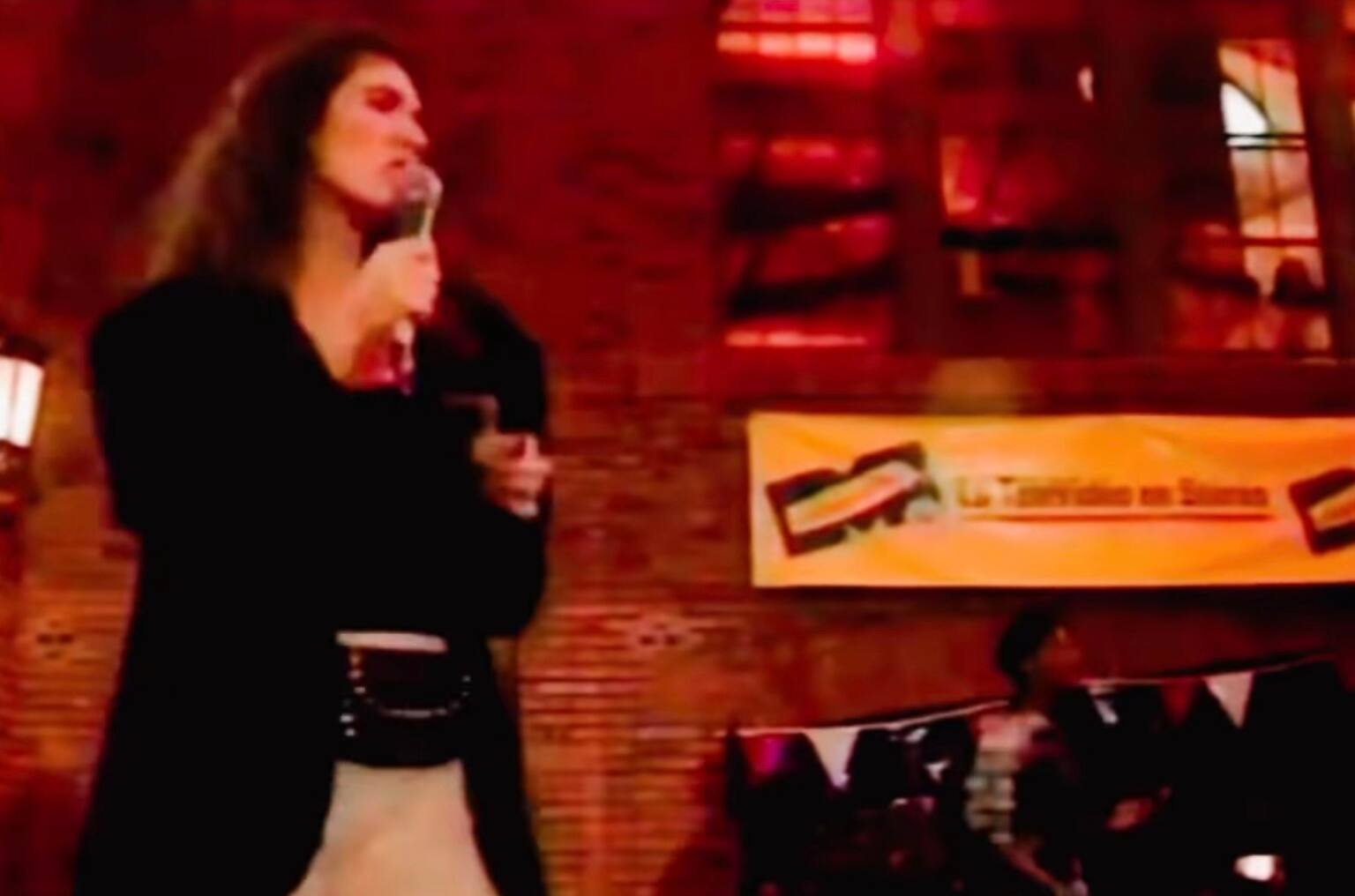 Cette performance haute en énergie de Céline est vraiment quelque chose ...