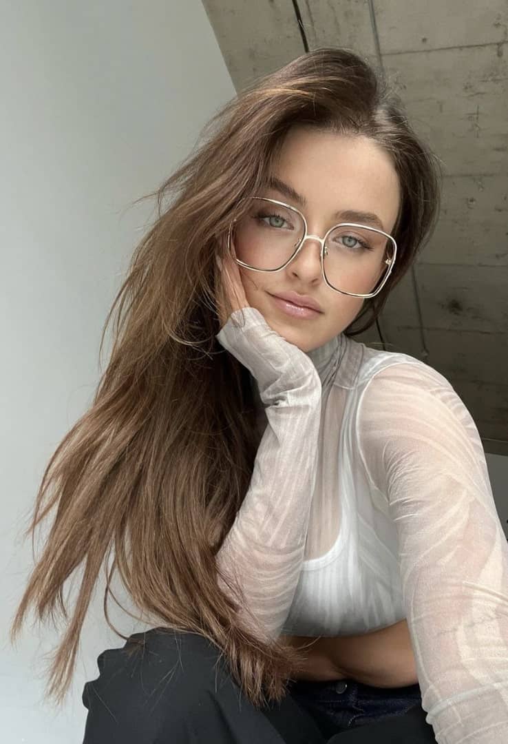 Alicia Moffet change de tête et c’est loin de ce qu’on pouvait imaginer ...