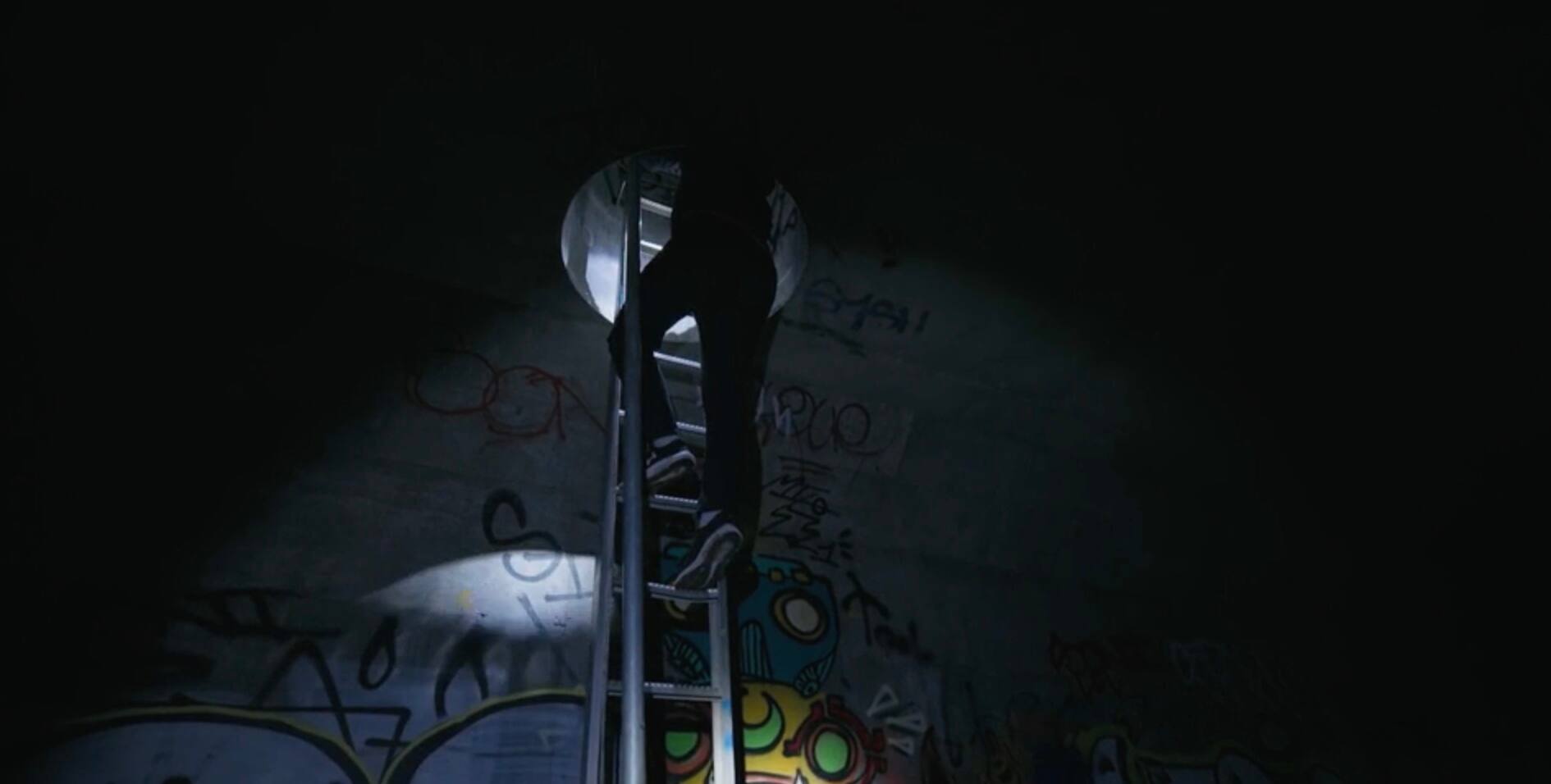 Une virée dans les raves underground de Montréal | 24 heures