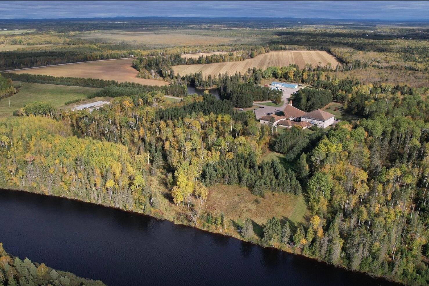 [PHOTOS] Le Monastère des Pères Trappistes est à vendre au grand public ...