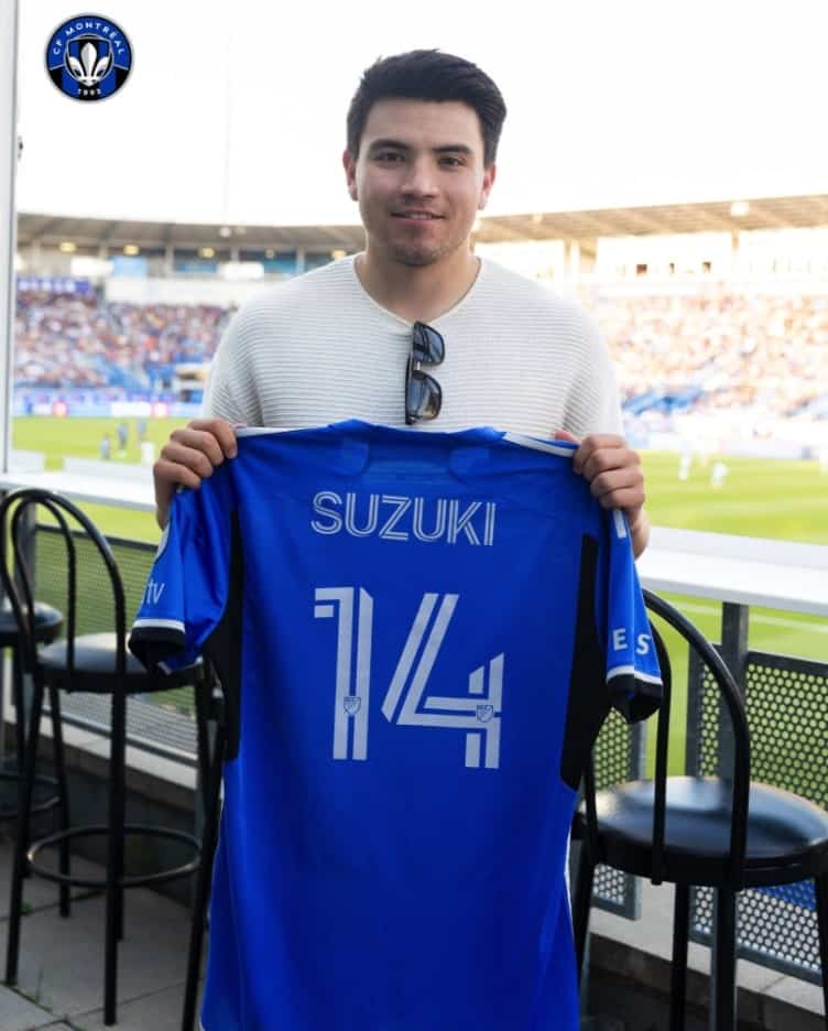 CF Montréal: Nick Suzuki en bleu, blanc et noir | JDM