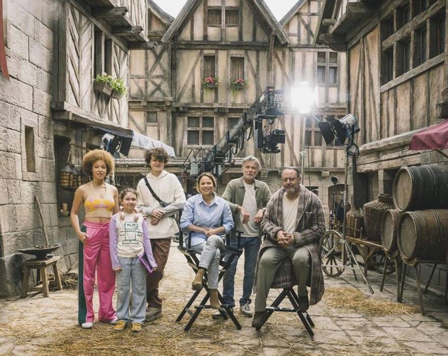 Suzanne Clément a tourné dans un film de loups-garous avec Franck ...