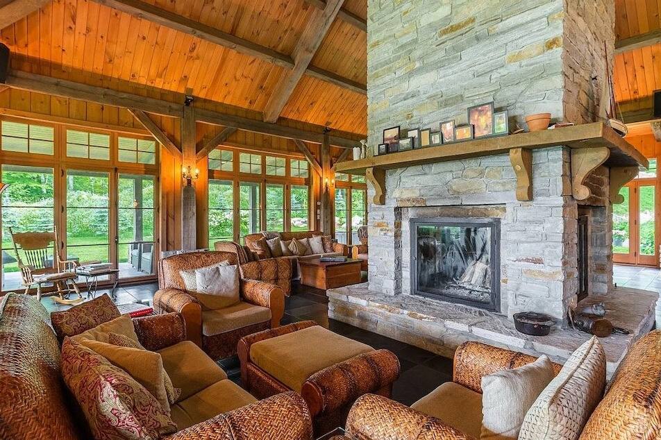 Il aura fallu 18 mois et une baisse de prix de 1,8 M$ pour que cette ...