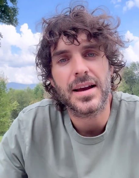 Alex Nevsky est en deuil | 7 Jours