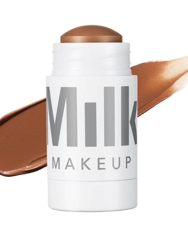 Les 10 meilleurs bâtons bronzants pour un teint satiné sans rayons UV ...