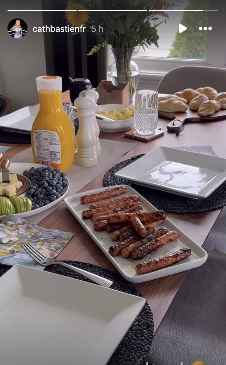 Voici comment 20 de vos influenceuses et vedettes québécoises favorites ...