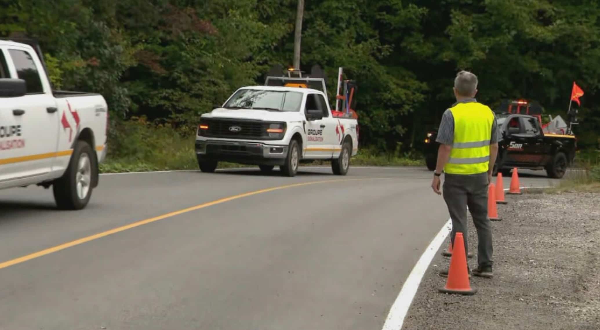 Hommage à un signaleur routier mort au travail | TVA Nouvelles