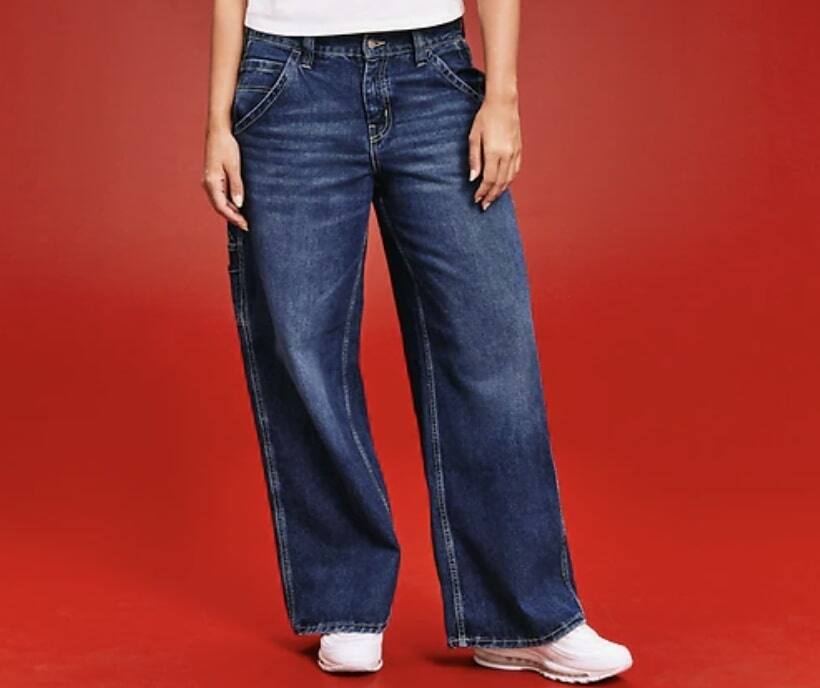 Ludivine Reding nous dévoile son jean incontournable de l'automne | billie