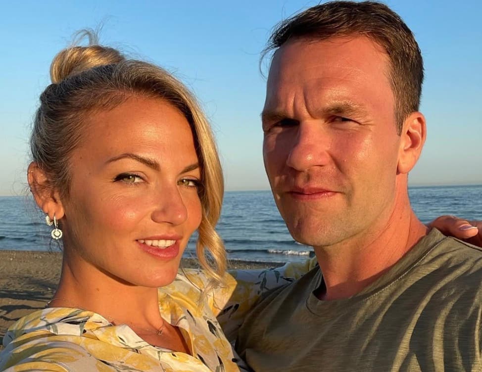 Isabelle Desjardins annonce sa séparation avec David Desharnais | Le Sac de chips