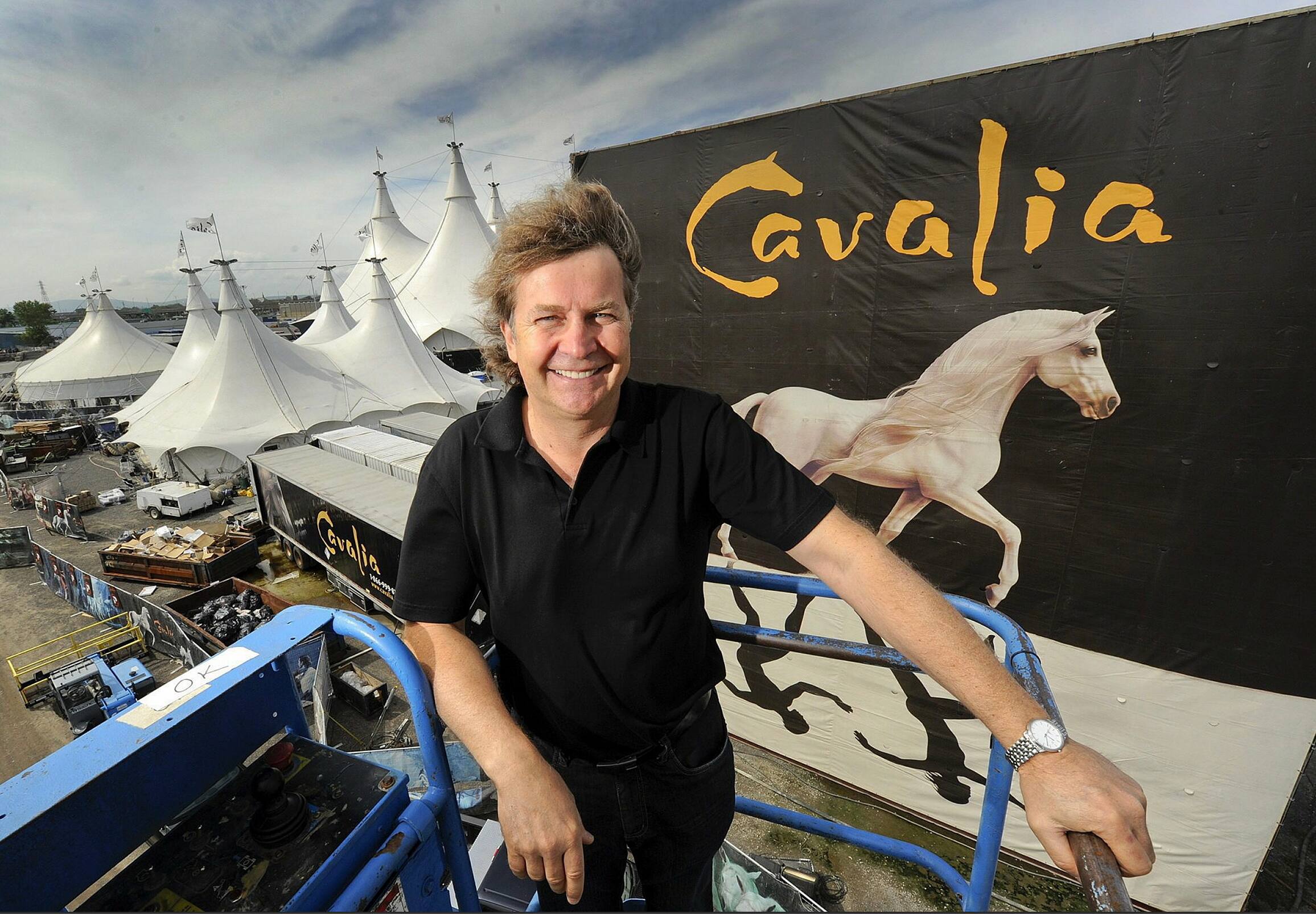 «Beaucoup de tristesse»: Cavalia déclare faillite avec des dettes de ...