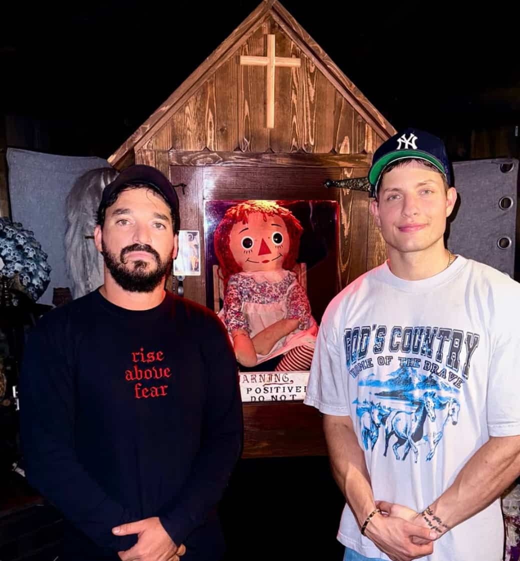 L’humoriste américain Matt Rife est le nouveau propriétaire de la poupée hantée Annabelle vue ...