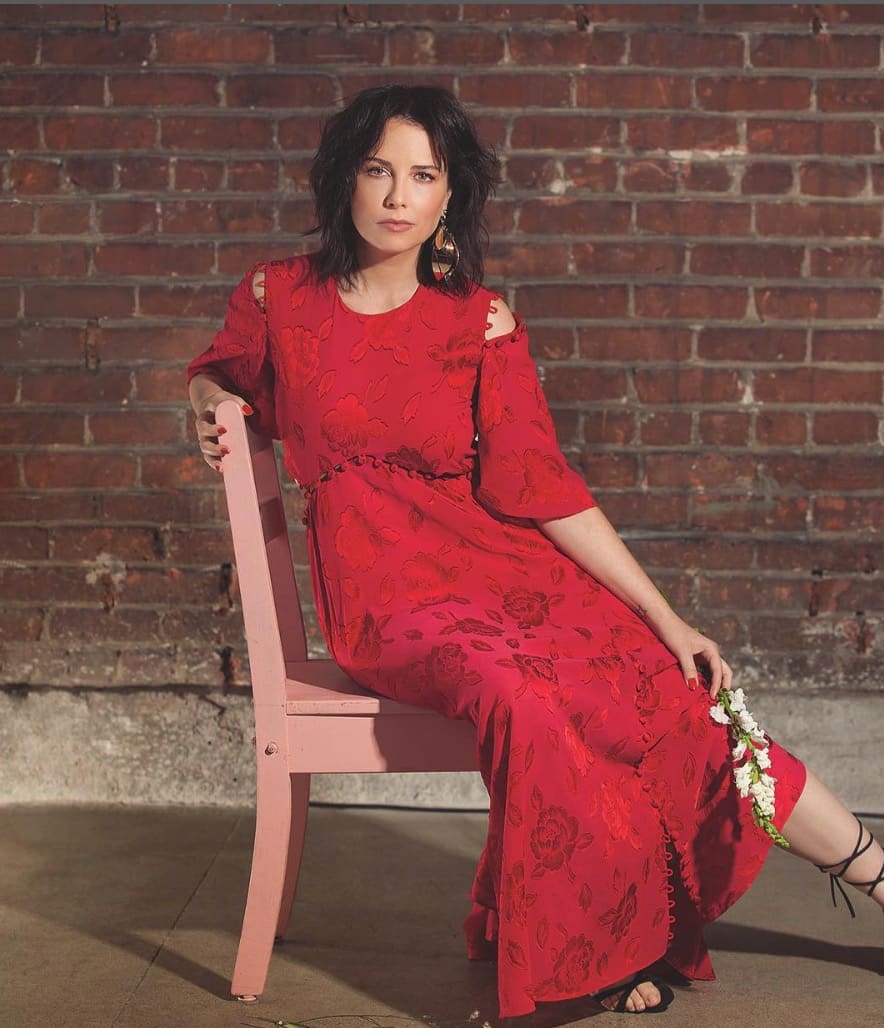 À 53 ans, Maxime Roy est plus belle que jamais sur cette photo sans ...