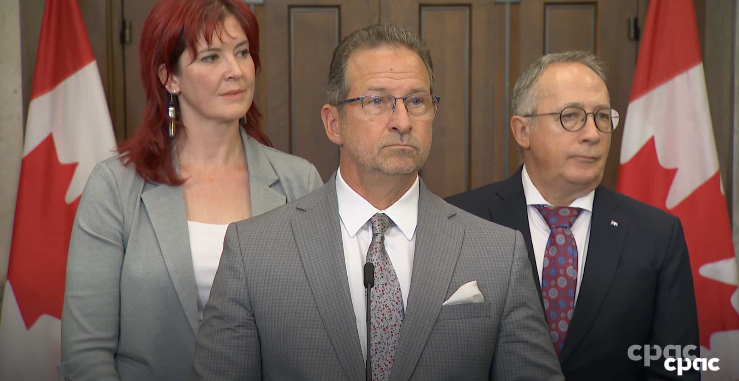 Le Bloc demande à Ottawa d’annuler la nomination du juge Robert Leckey | TVA Nouvelles