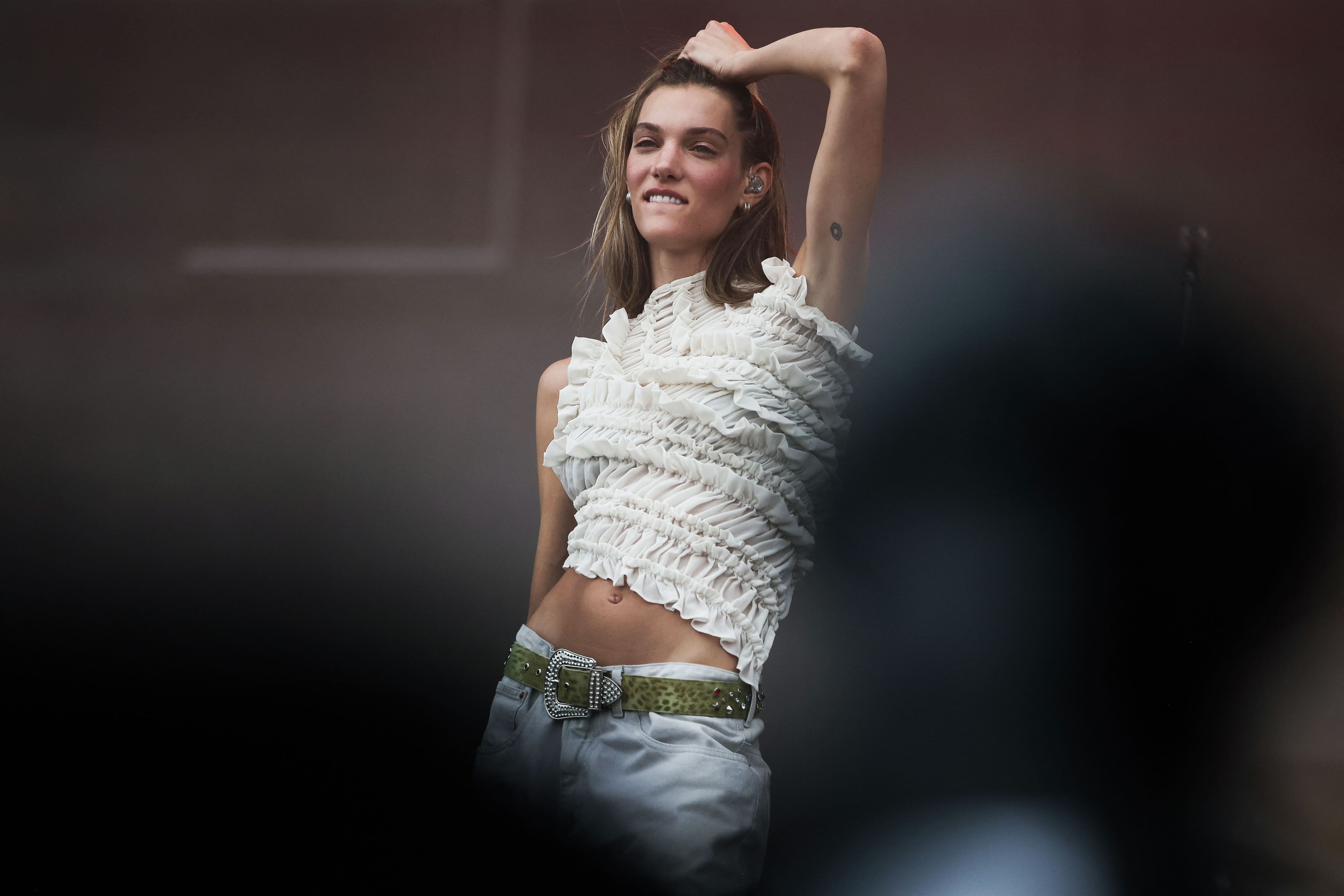 Charlotte Cardin profite de la France et enflamme Instagram avec ses ...