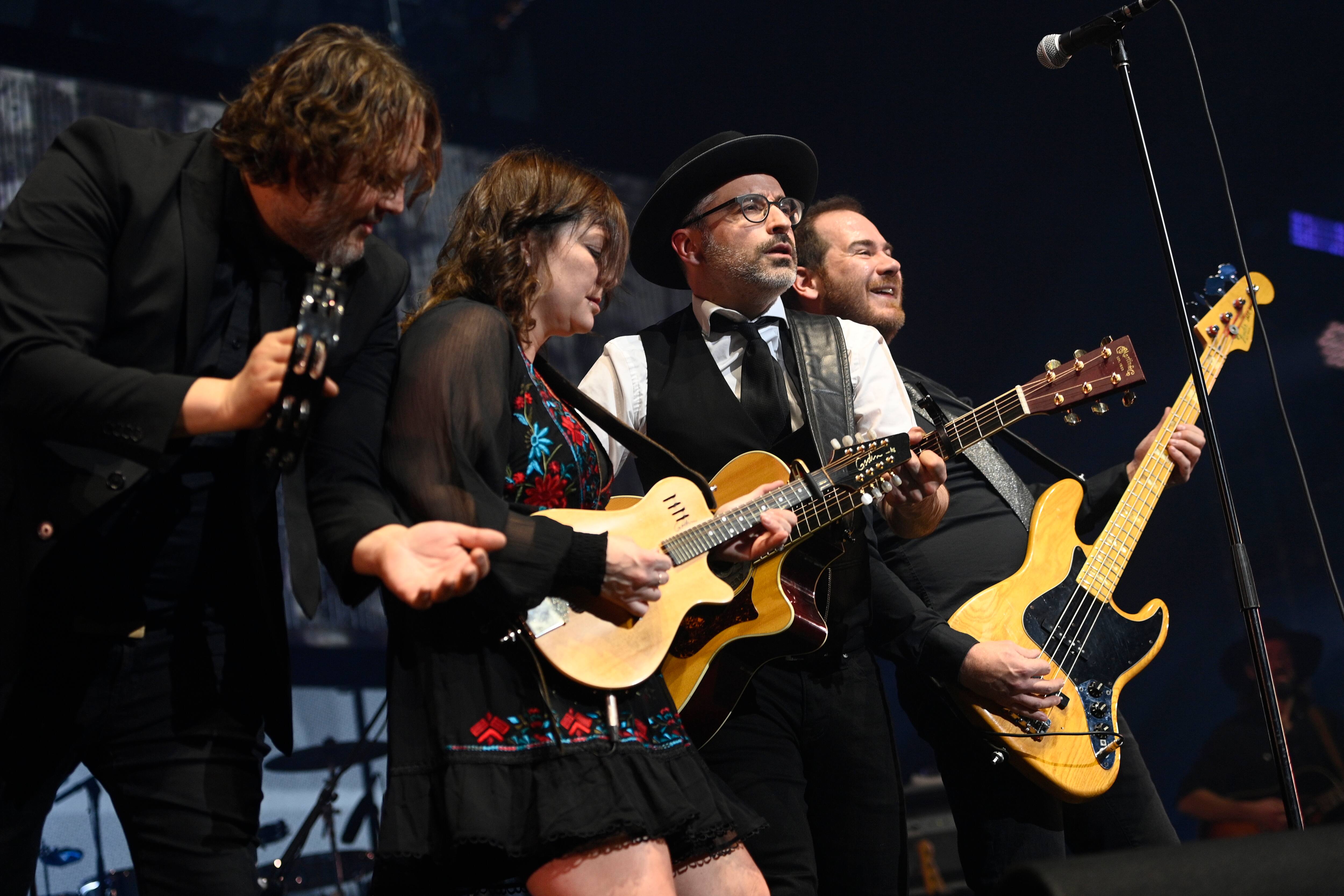 JF Pauzé se prononce sur l'avenir des Cowboys Fringants | 7 Jours