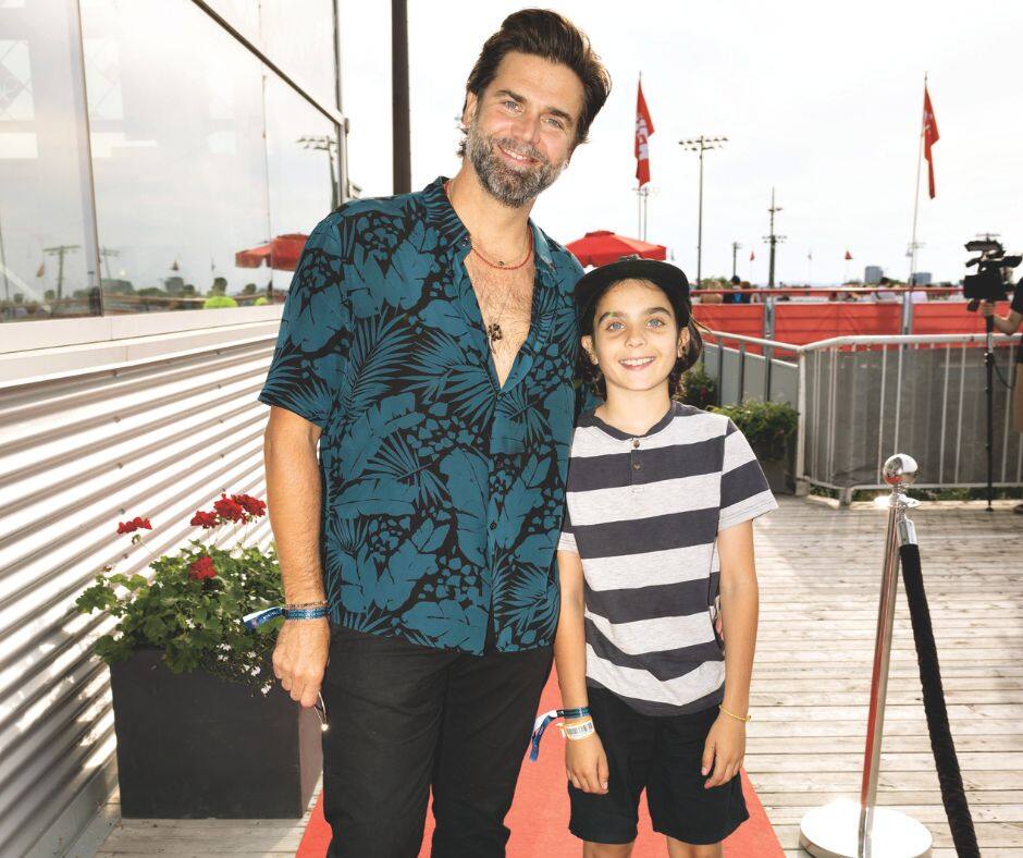 Jean-Philippe Wauthier pose avec son fils qui lui ressemble comme deux ...