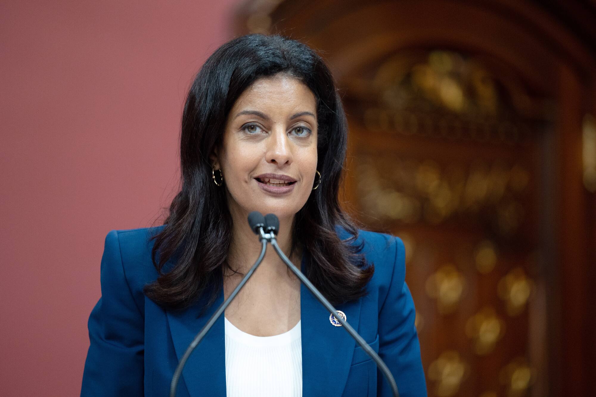 Le supplice de la goutte pour Anglade | JDM