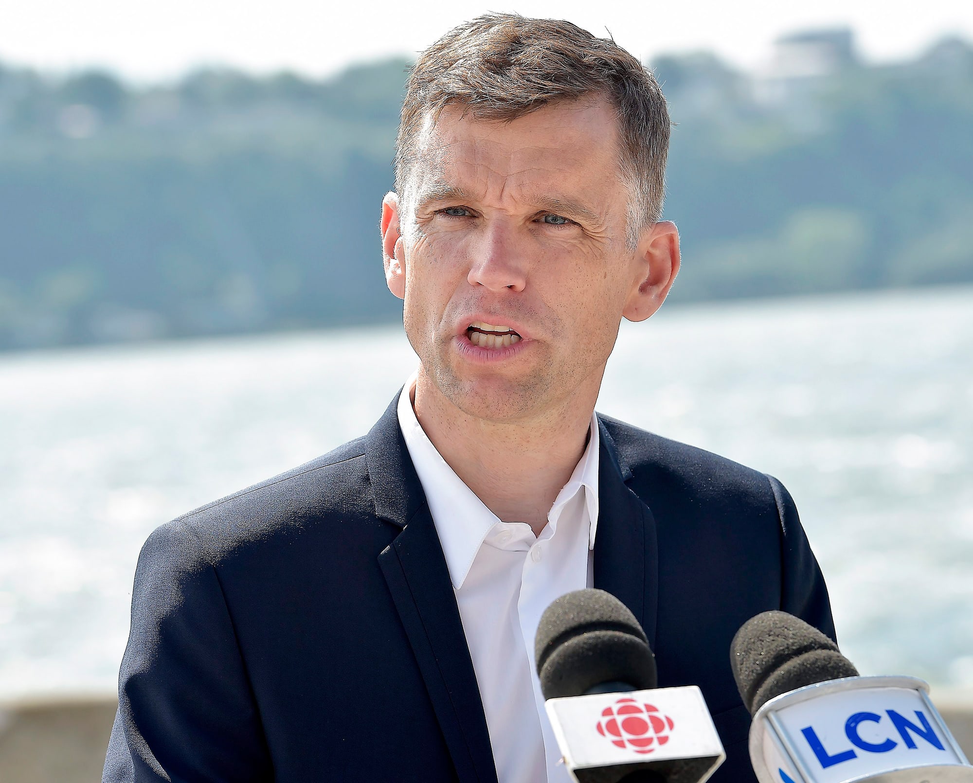 Bruno Marchand promet d’investir en protection du patrimoine | JDQ