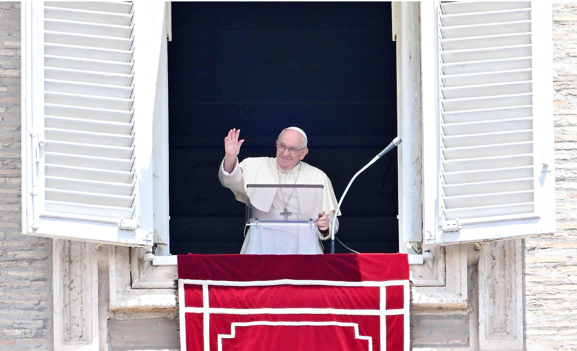 Visite papale: il sera difficile de voir le Saint-Père en personne à ...
