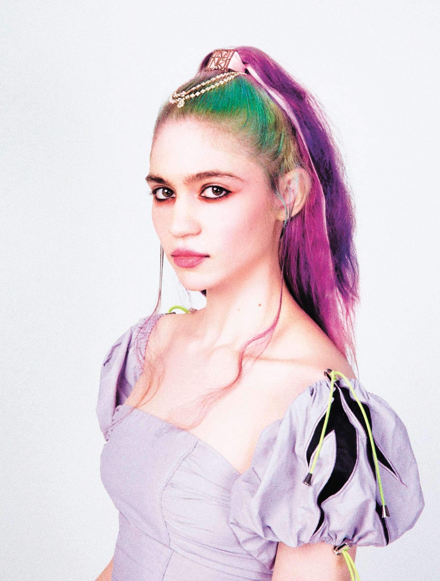 Grimes a été diagnostiquée d'un trouble du spectre de l'autisme | JDM