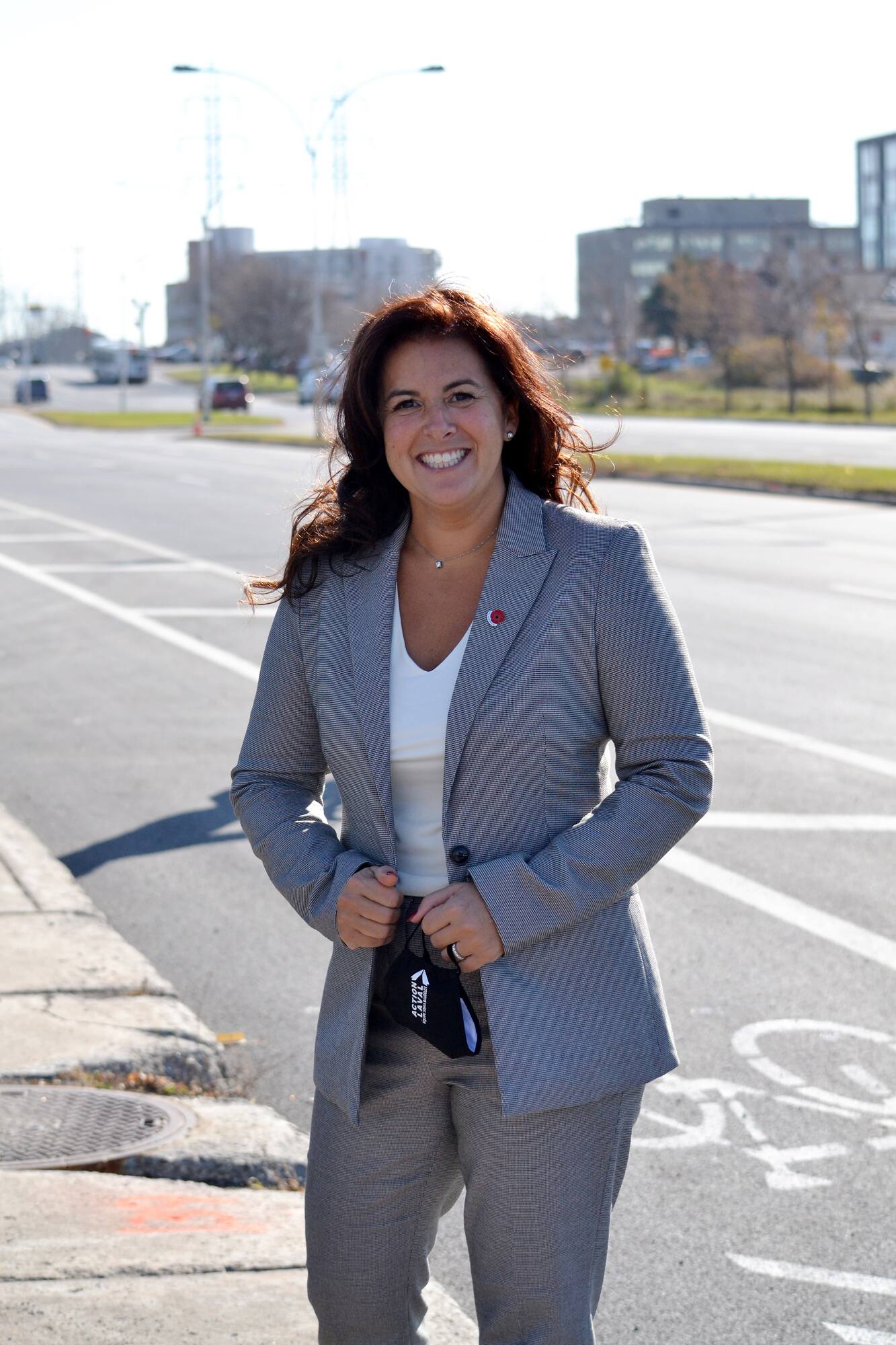 Une femme briguera la mairie de Laval | JDM
