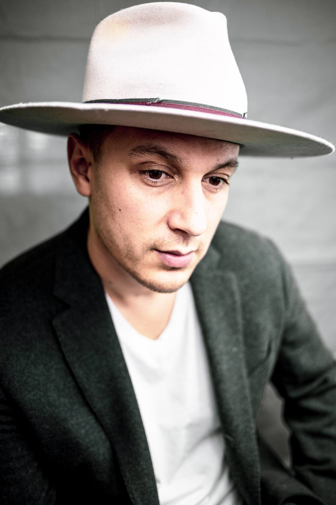 Vidéoclip de Samian: en hommage aux enfants de Kamloops | TVA Nouvelles