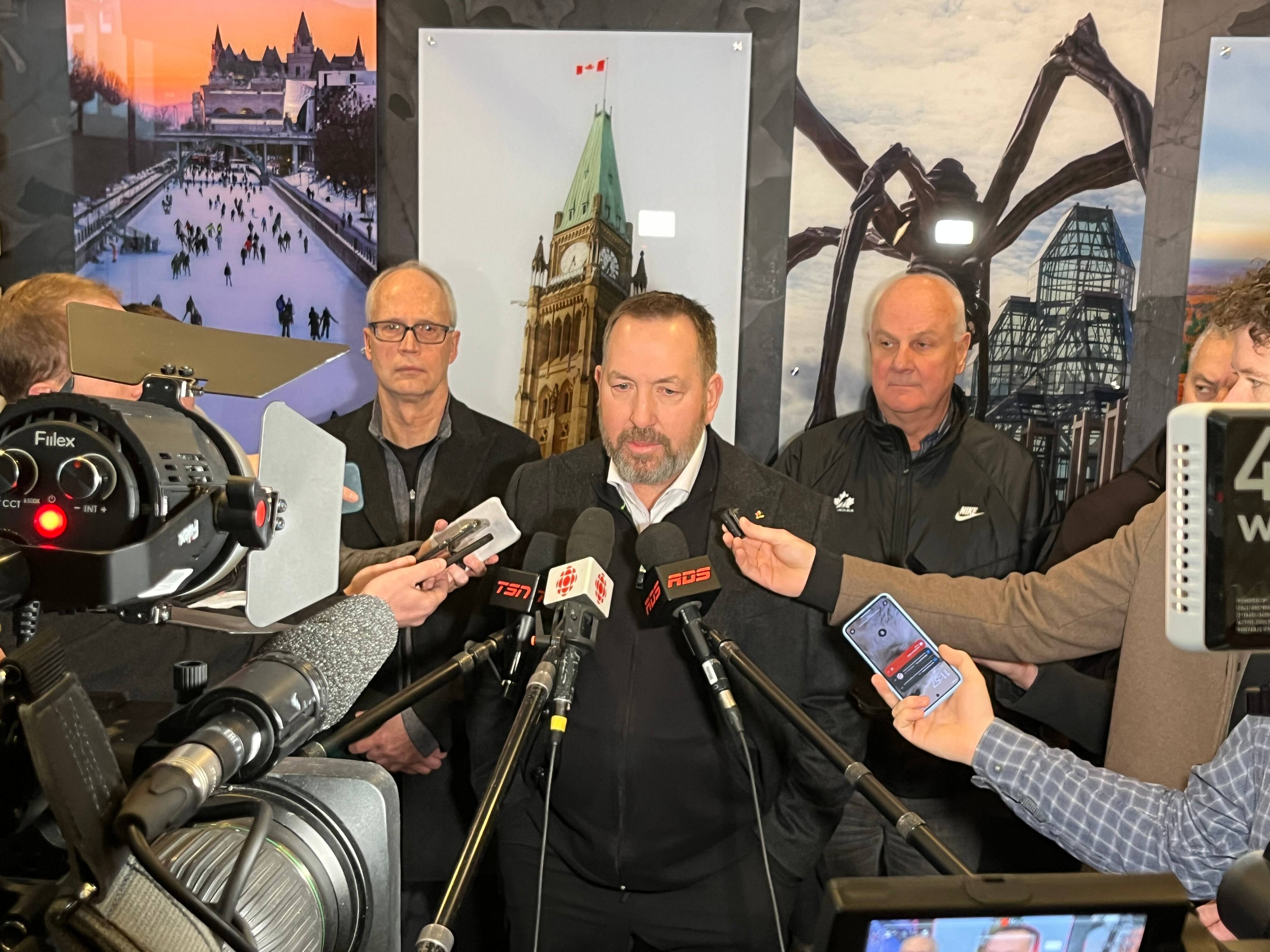 «Je ne changerais rien»: Hockey Canada refuse de mettre le blâme sur l ...