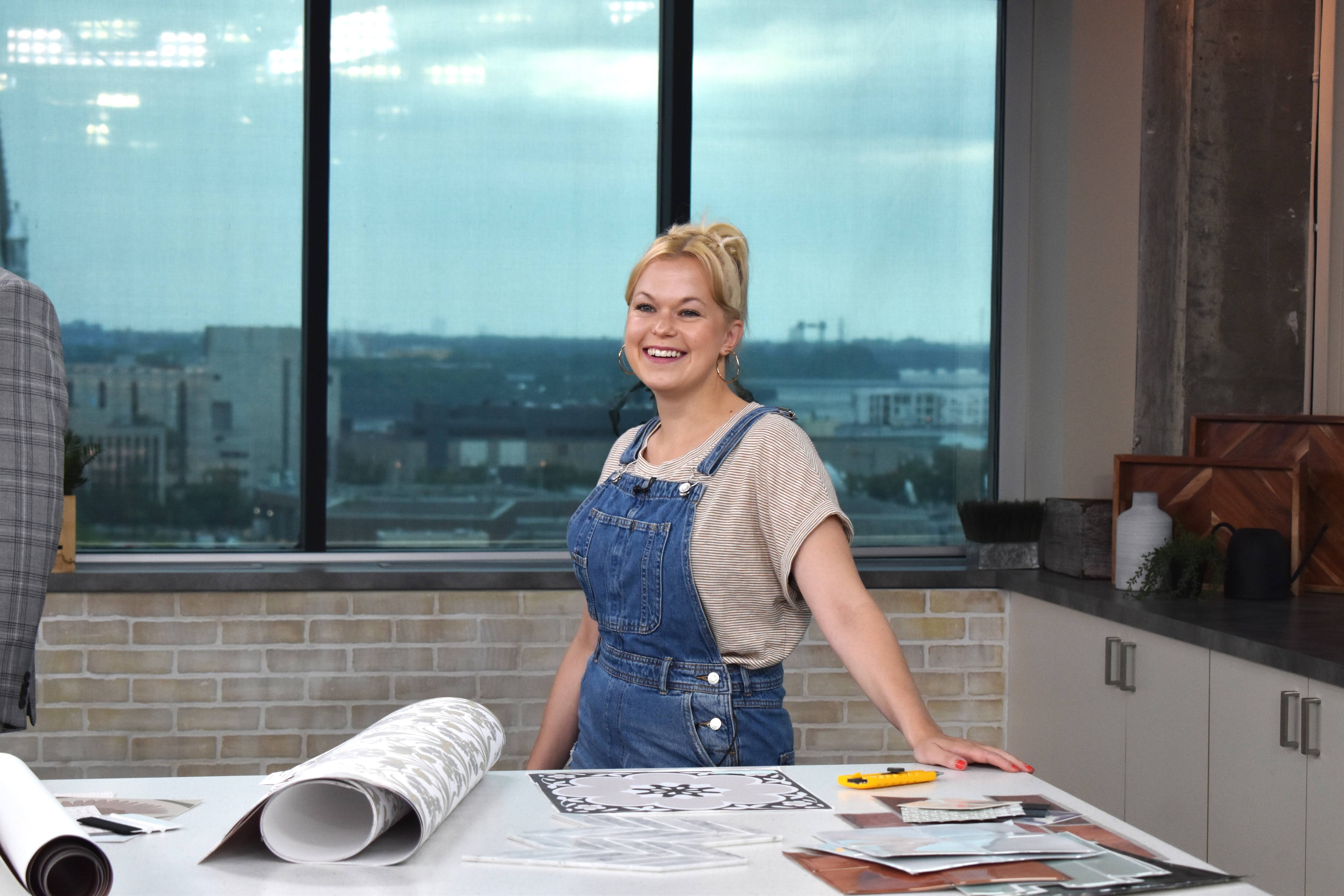 RÉNO | TRANSFORMER UNE PIÈCE AVEC DES AUTOCOLLANTS | Salut Bonjour