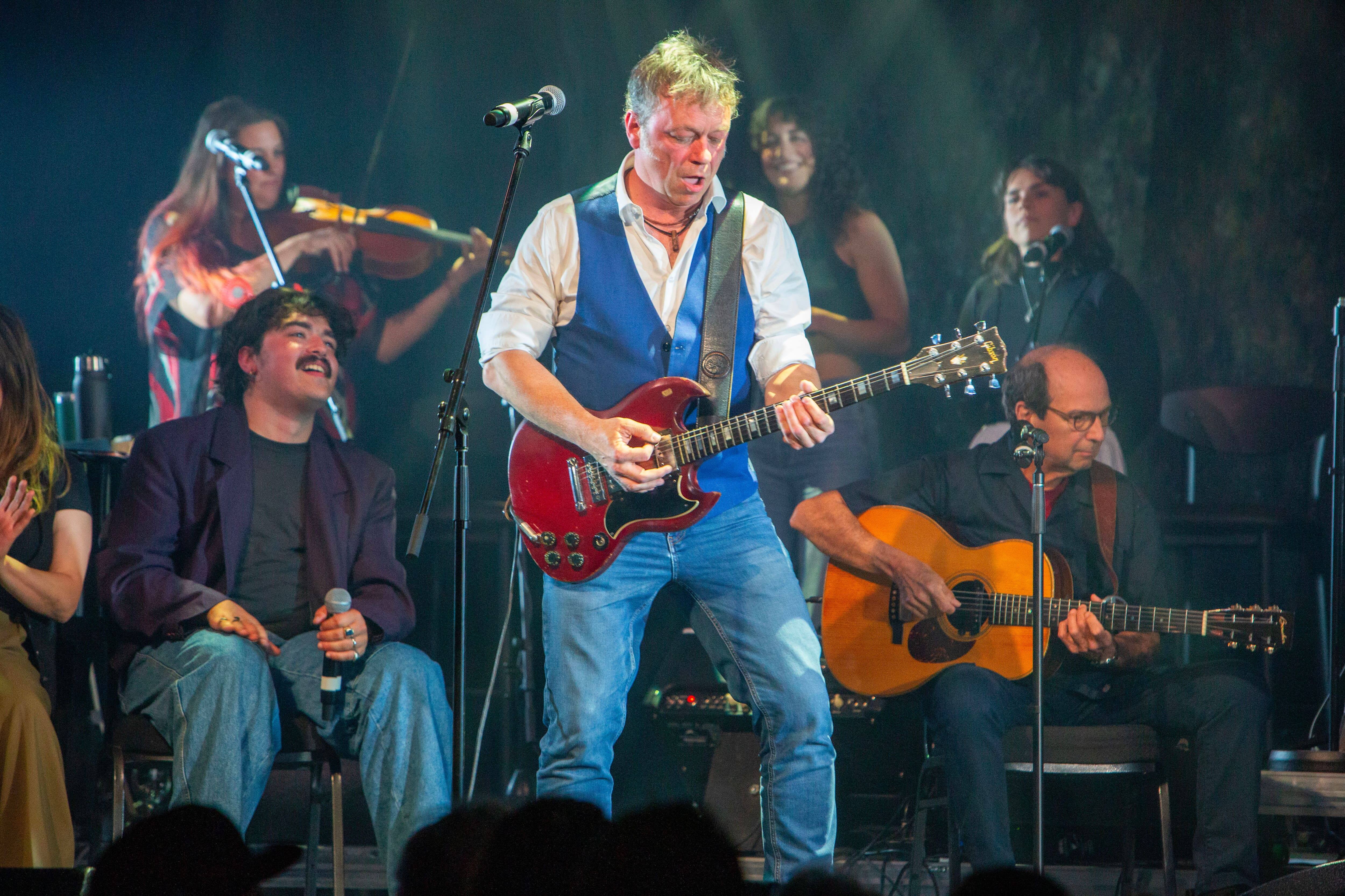 [PHOTOS] Festival en chanson de Petite-Vallée: le théâtre de la Vieille ...
