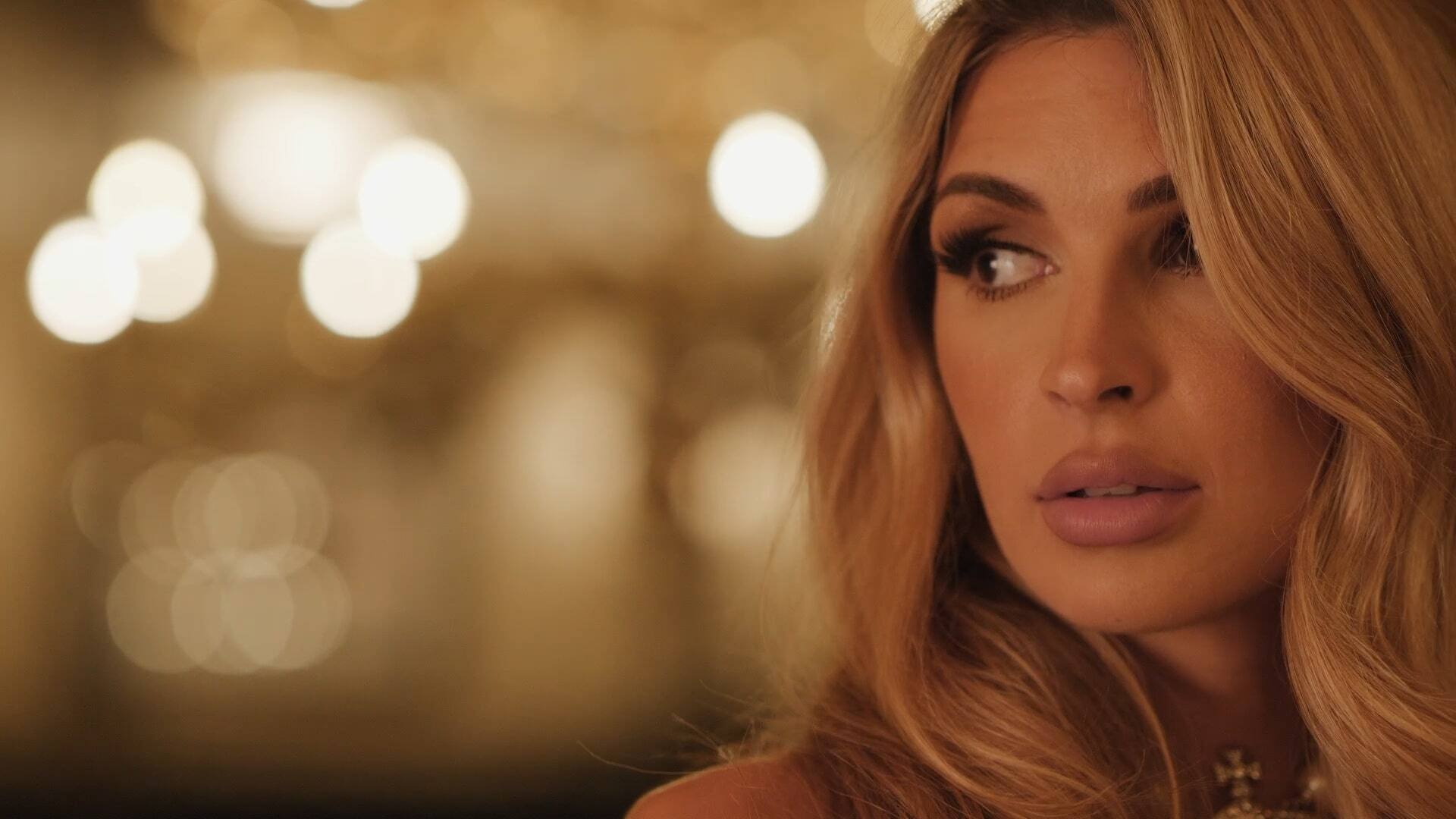 Voici ENFIN une première bande-annonce pour la série «Elisabeth Rioux ...