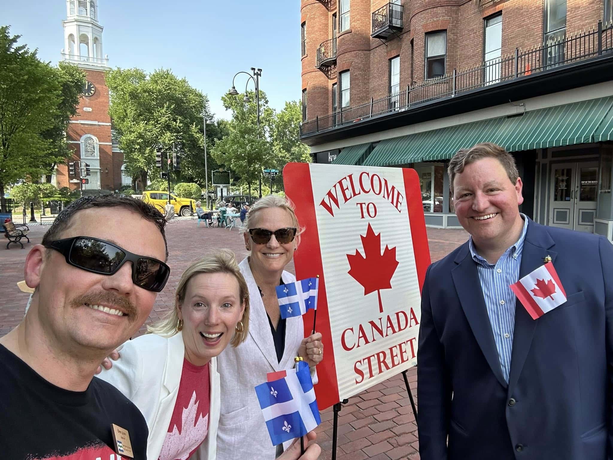 Des Américains rebaptisent une rue pour attirer les Québécois: «Les ...