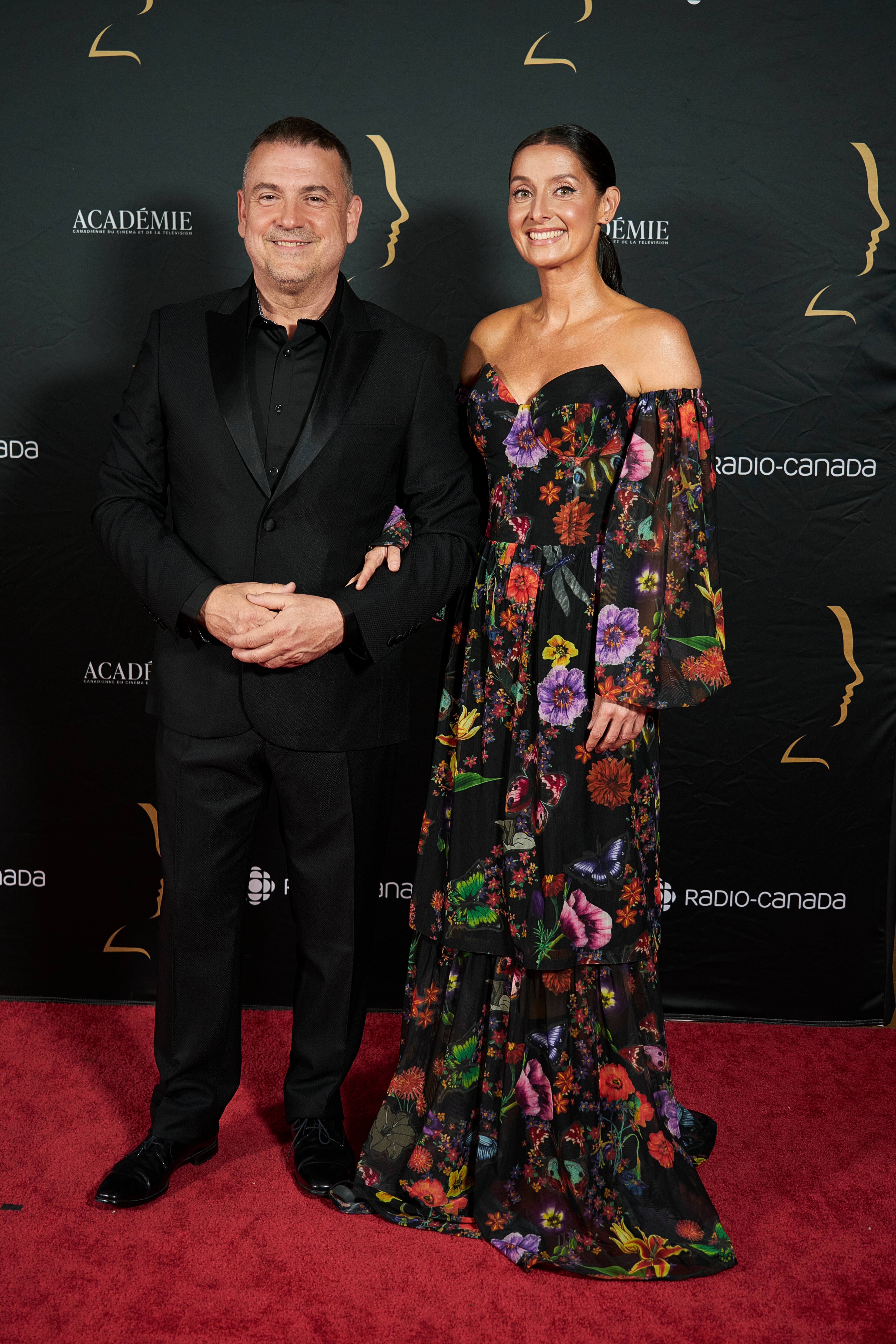 Des retrouvailles qui font du bien pour Karine Vanasse et son conjoint ...