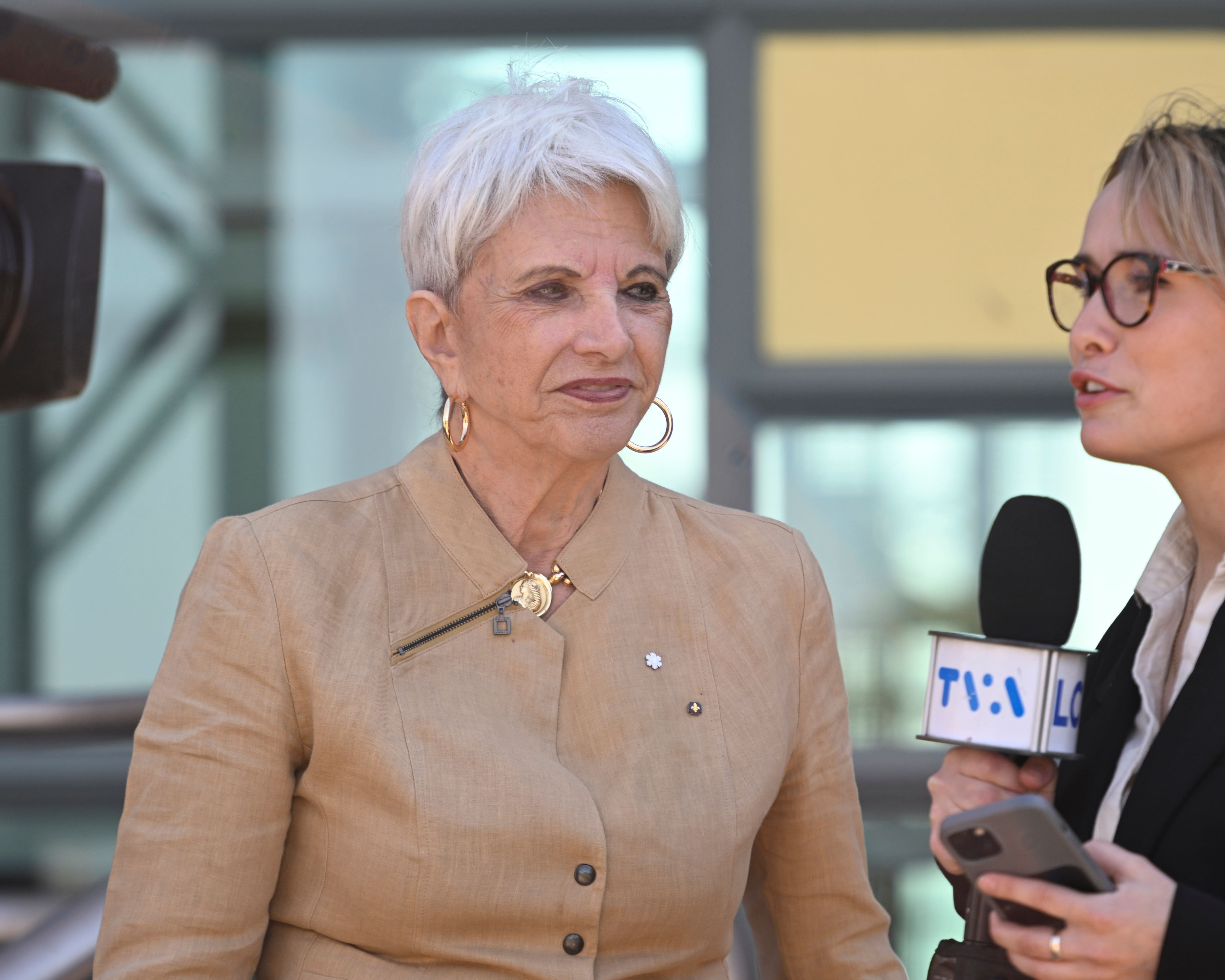 Les libéraux de l'ère Charest se retrouvent pour fêter leur élection de ...