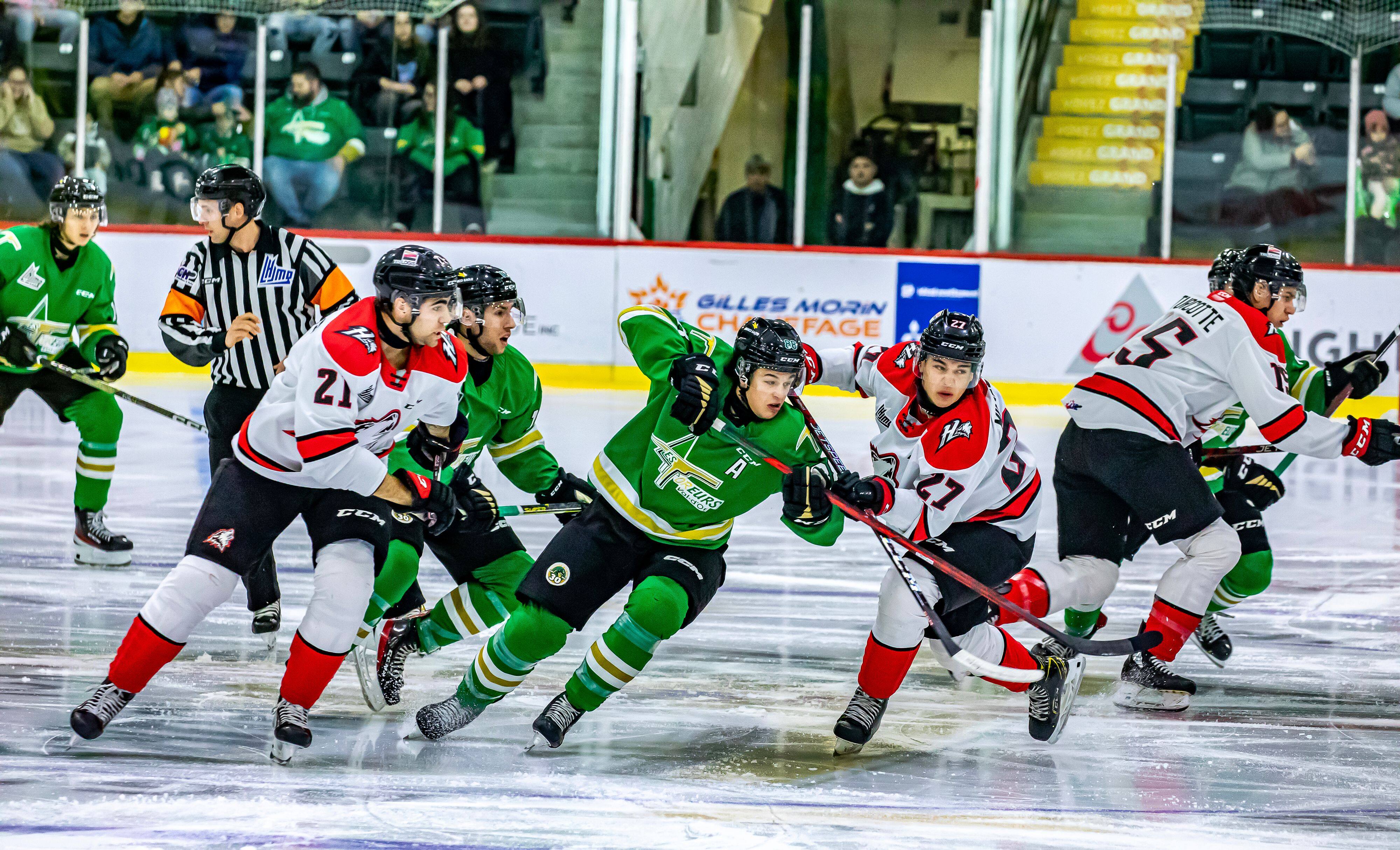 LHJMQ: la première bataille de la 117 aux Foreurs - TVA Sports