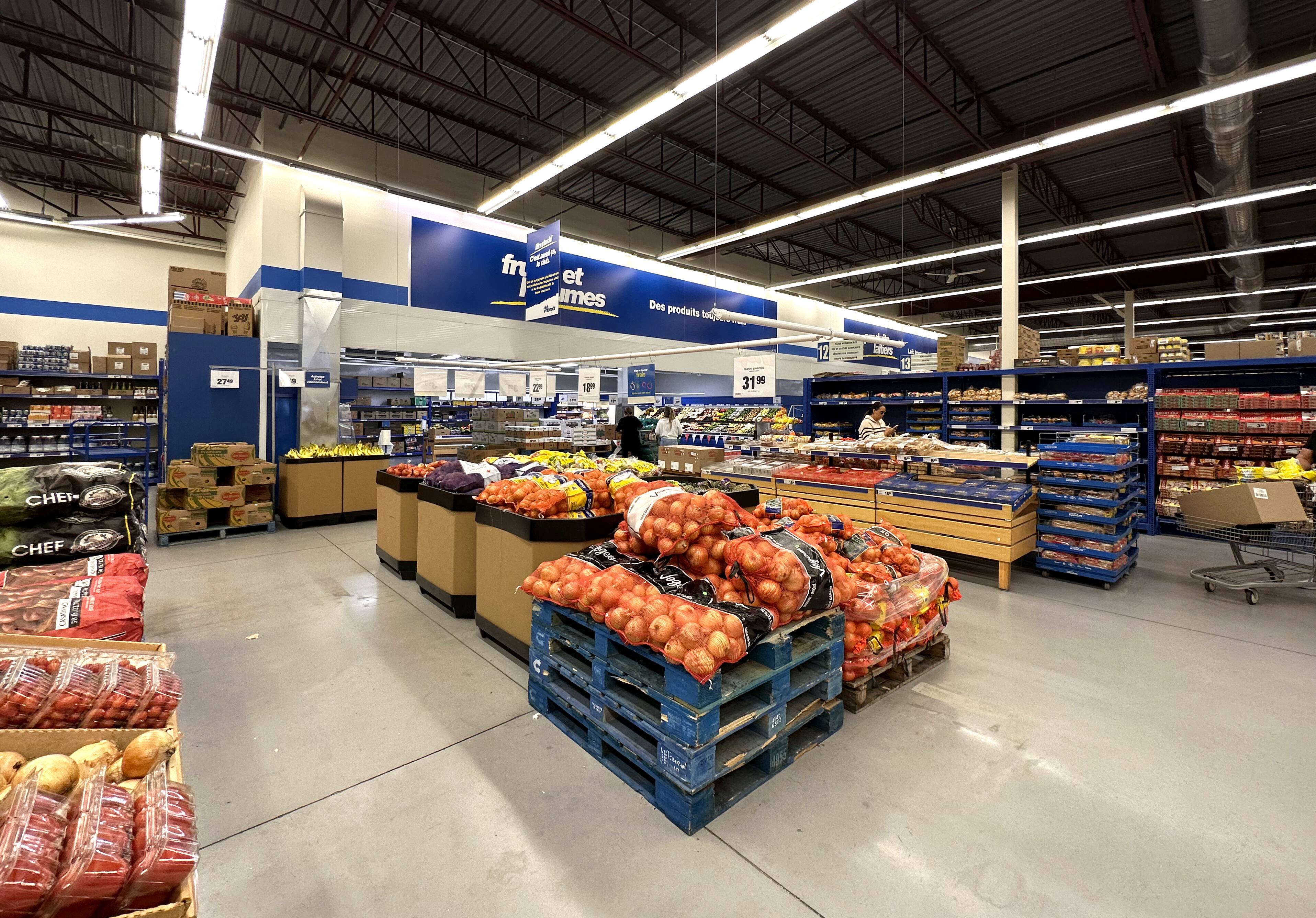 Est-ce que faire son épicerie au Club Entrepôt est moins cher qu’au ...