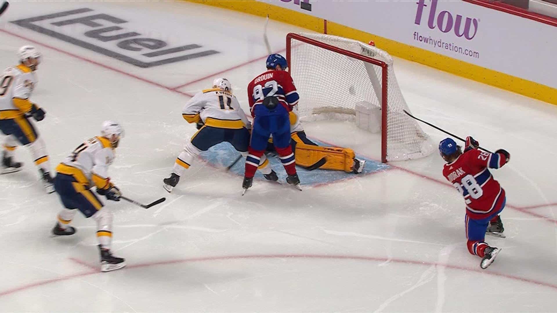 À VOIR: violent combat entre Josh Anderson et Mathieu Olivier - TVA Sports