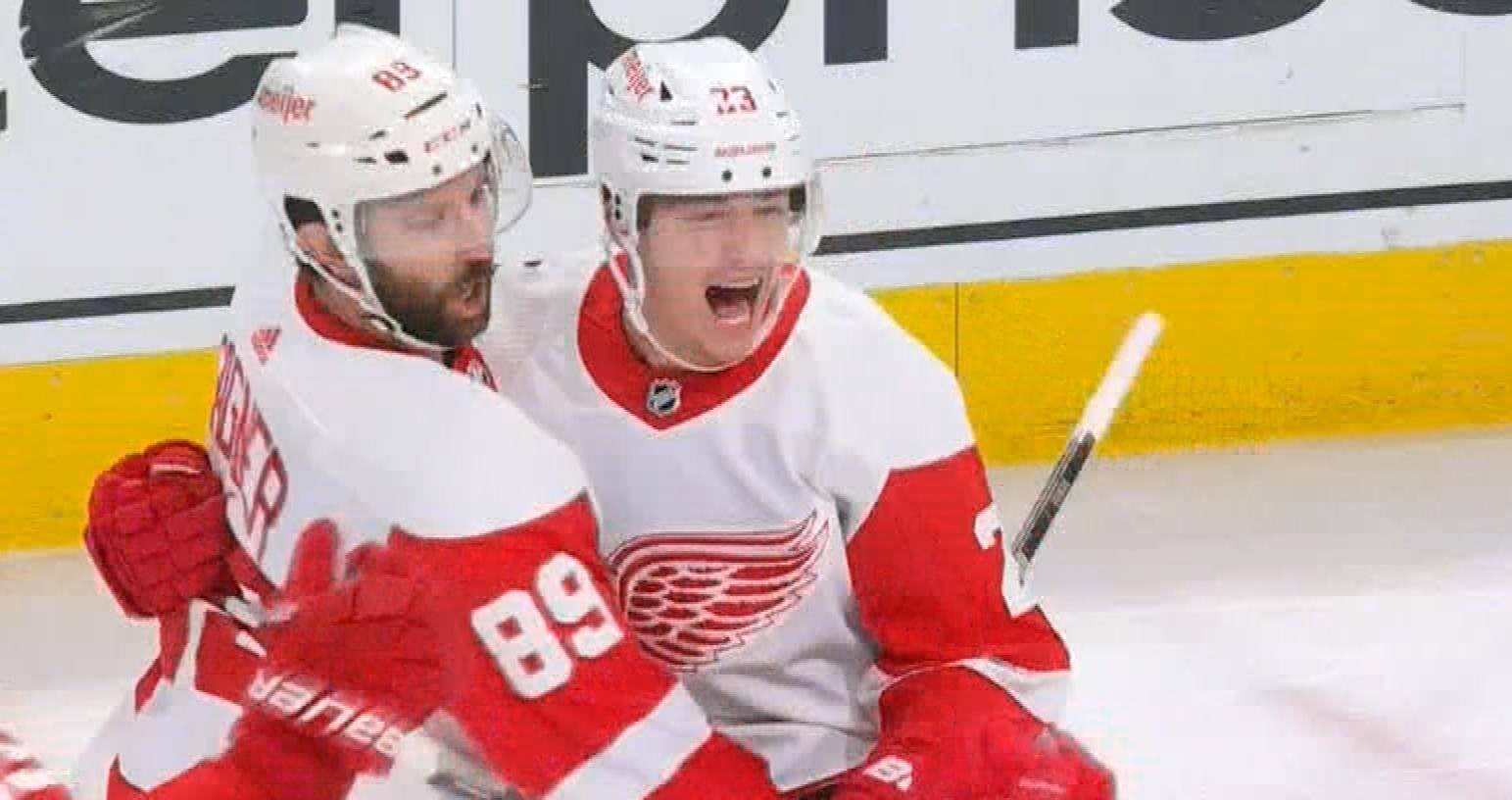 Lucas Raymond, le premier depuis Yzerman! - TVA Sports