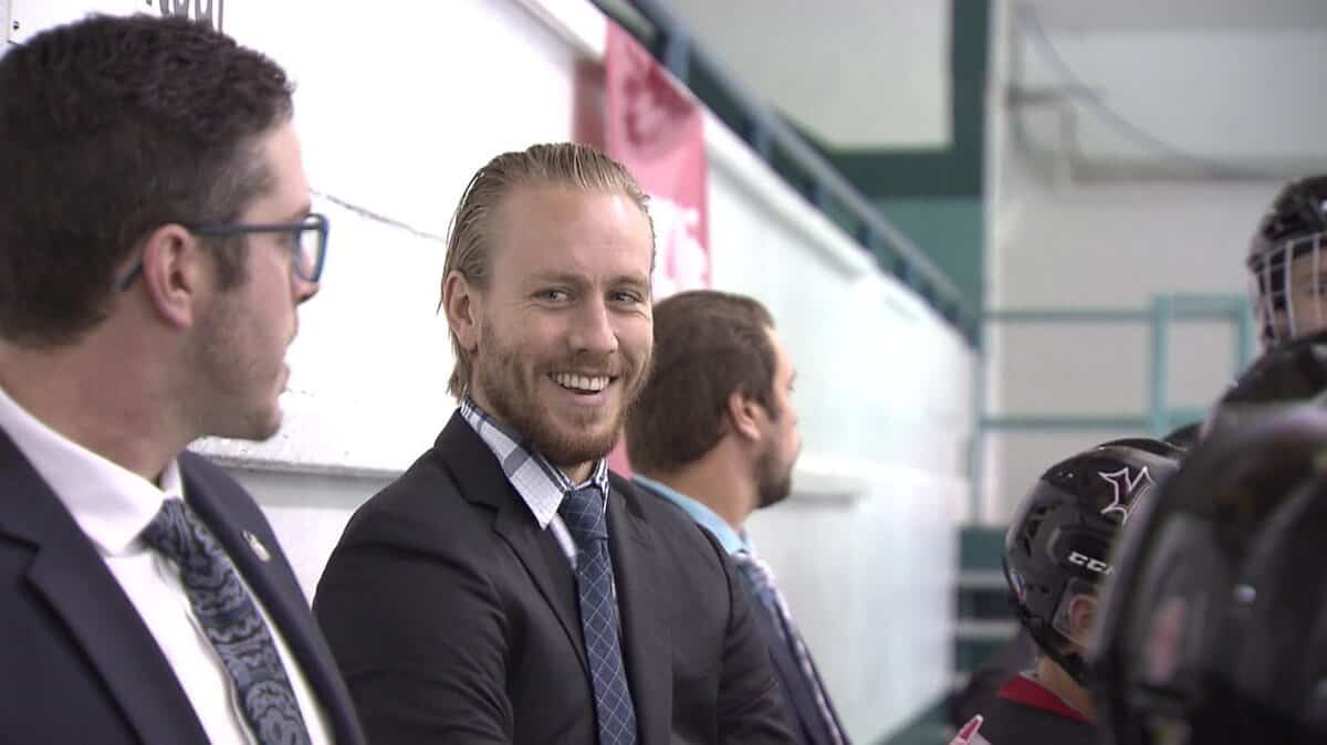 Un jeune Québécois dirigera... en Europe! - TVA Sports