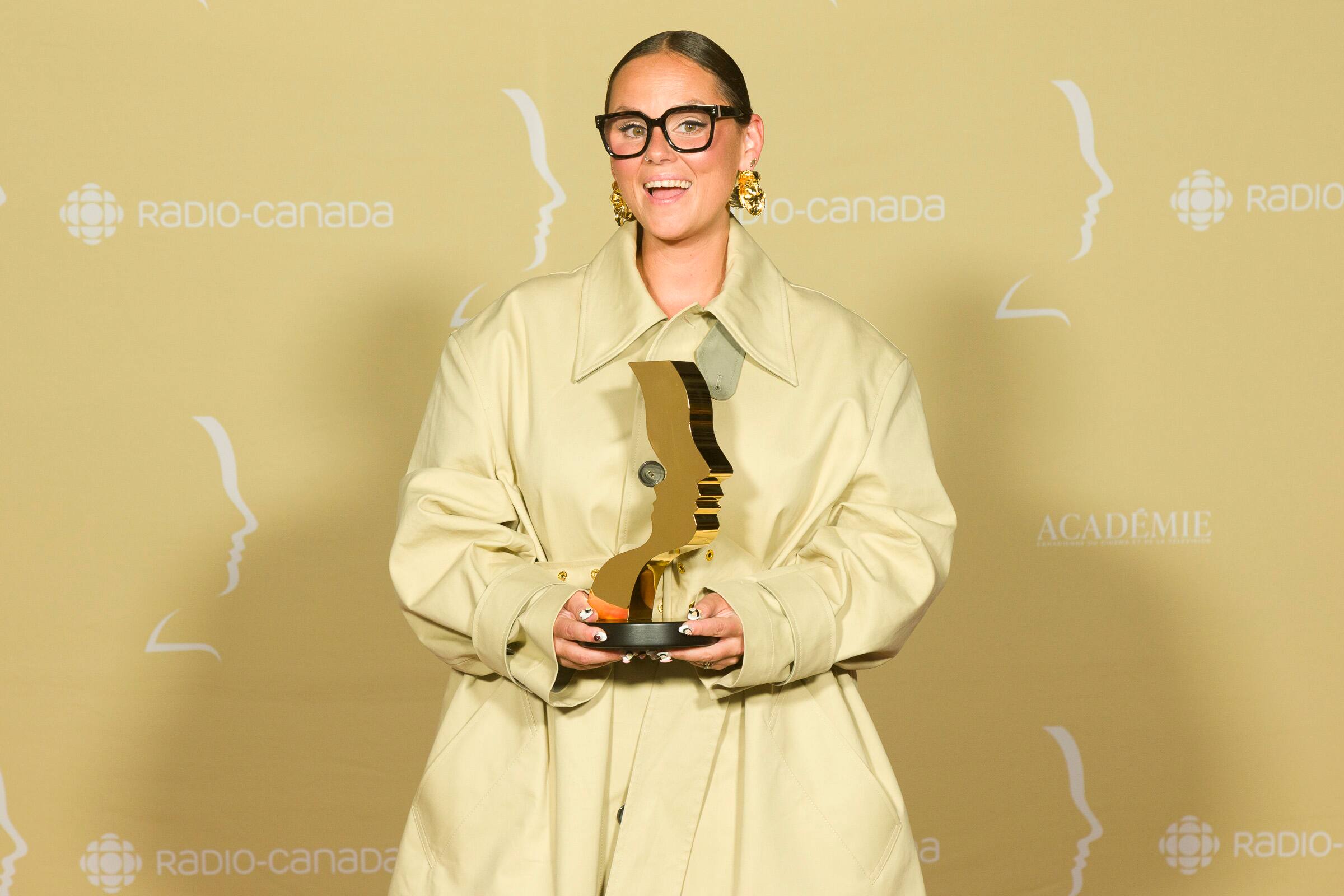 Des retrouvailles qui font du bien pour Karine Vanasse et son conjoint ...