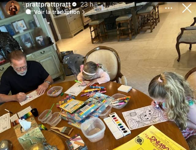 Chris Pratt rend hommage à son beau-père, Arnold Schwarzenegger, avec ...