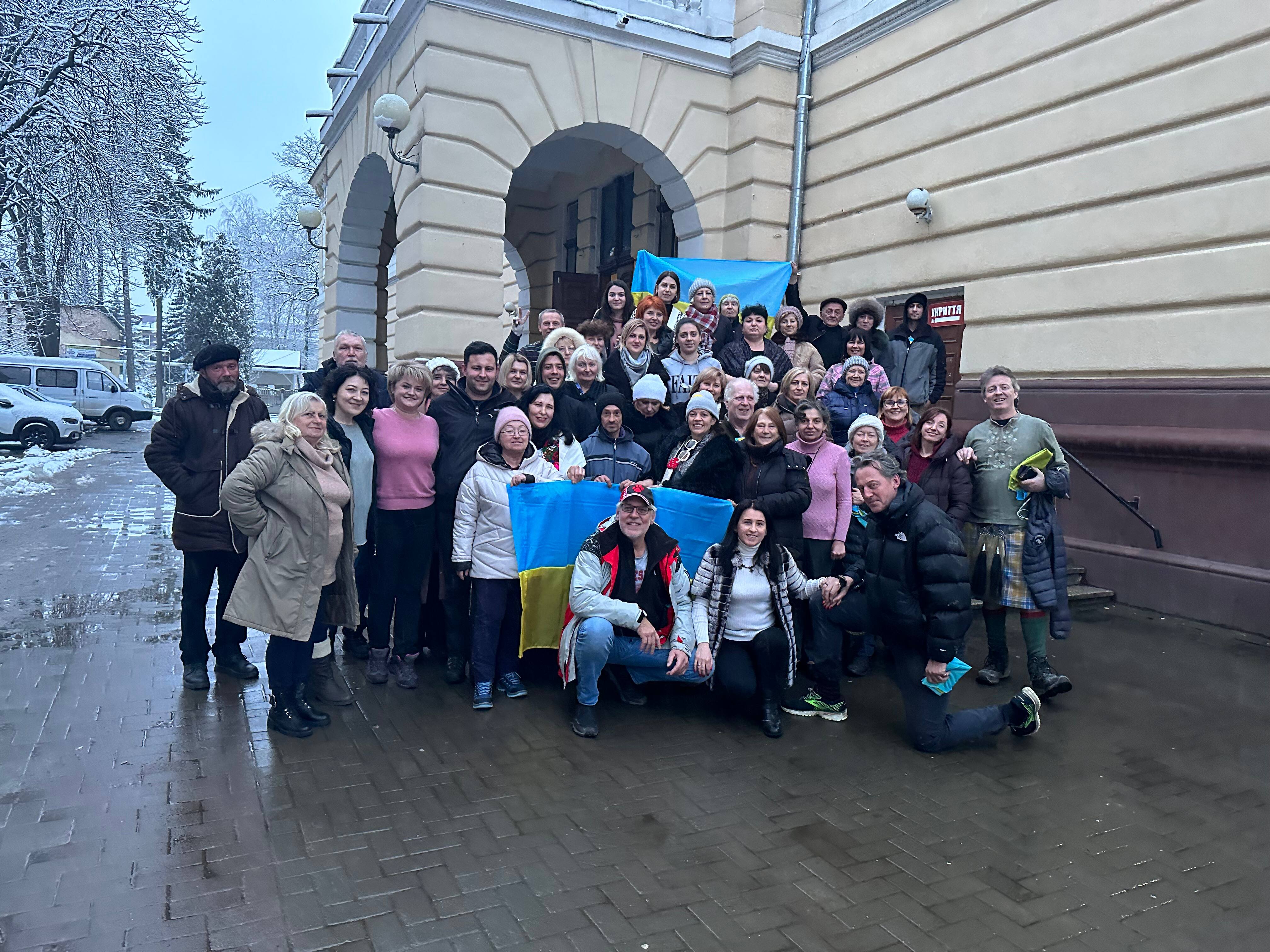 Six Québécois en Ukraine: l'ancien président de RDS, Gerry Frappier ...