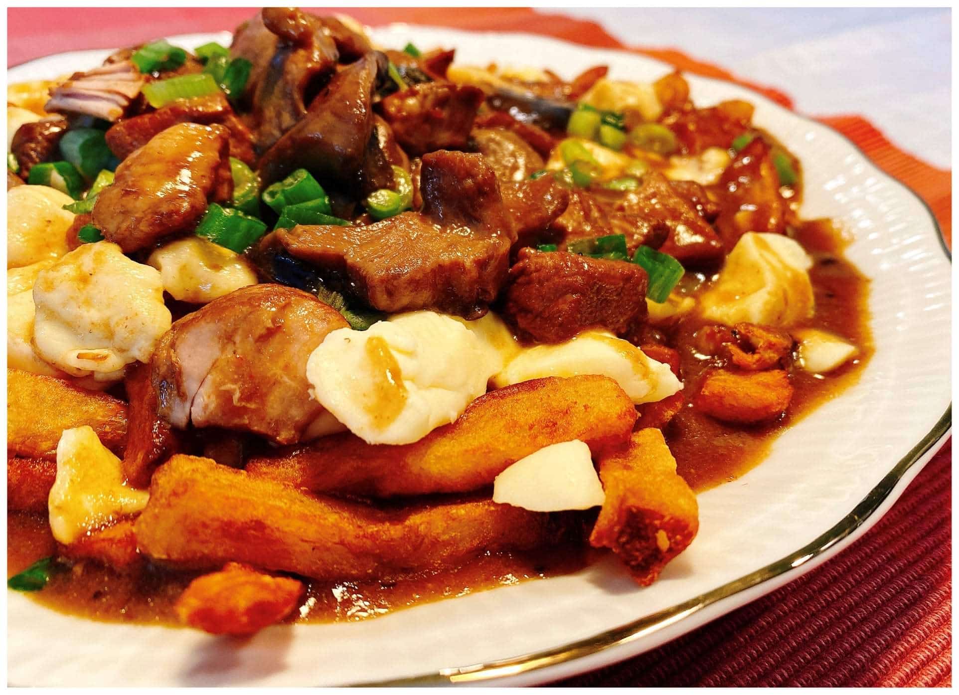Voici 10 restaurants où manger la meilleure poutine au Québec | Salut ...