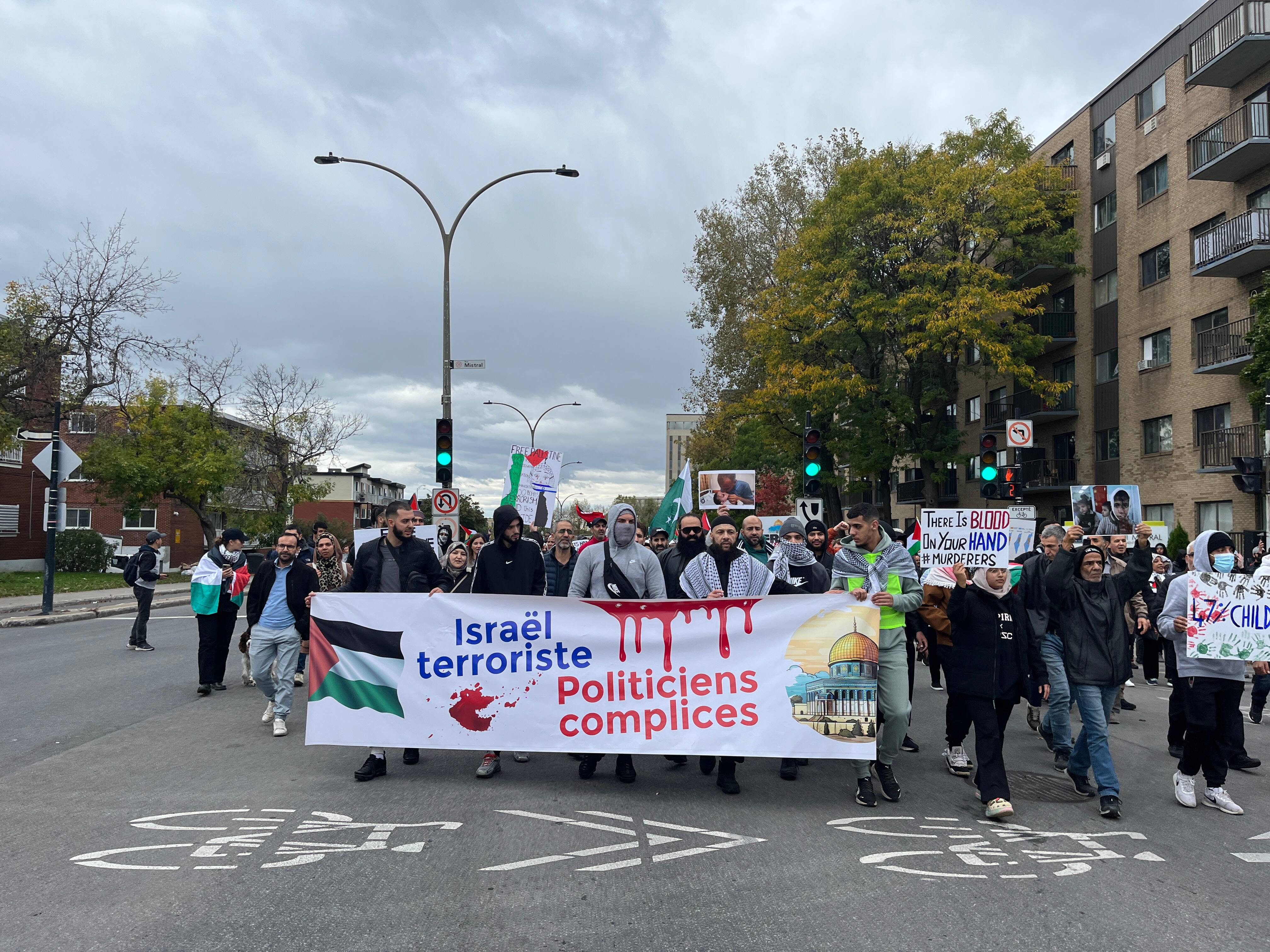 Manifestation à Montréal: «Israël terroriste, Trudeau complice!» – Adil ...